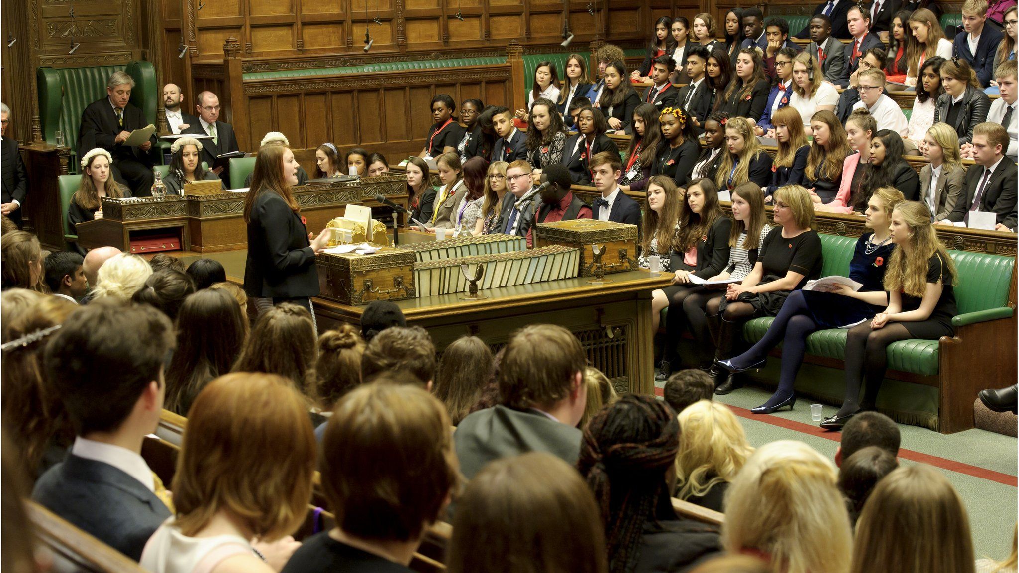 Youth Parliament takes over Commons - BBC News