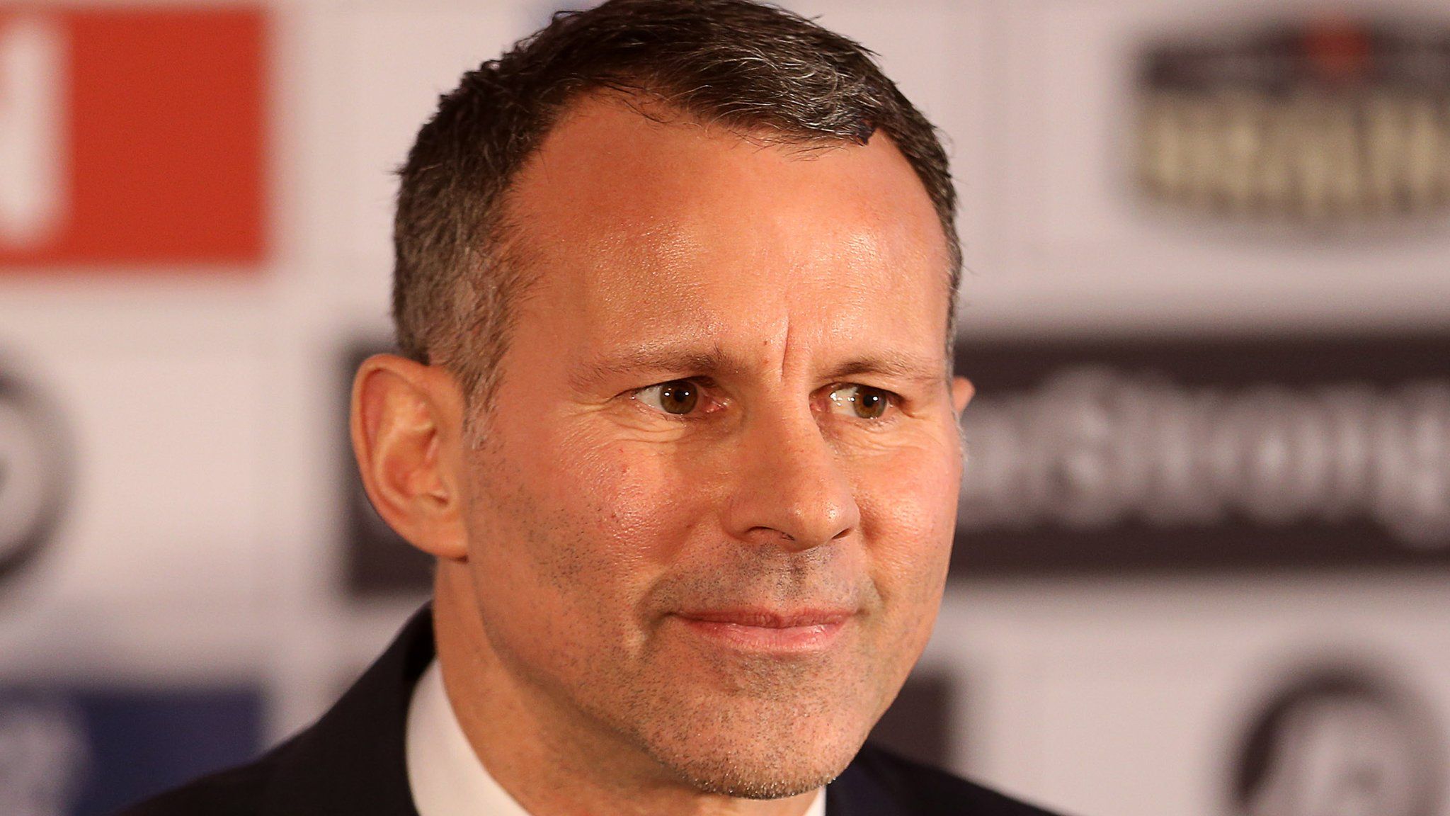 Ryan Giggs makes a difference his way as Wales reign begins - BBC Sport