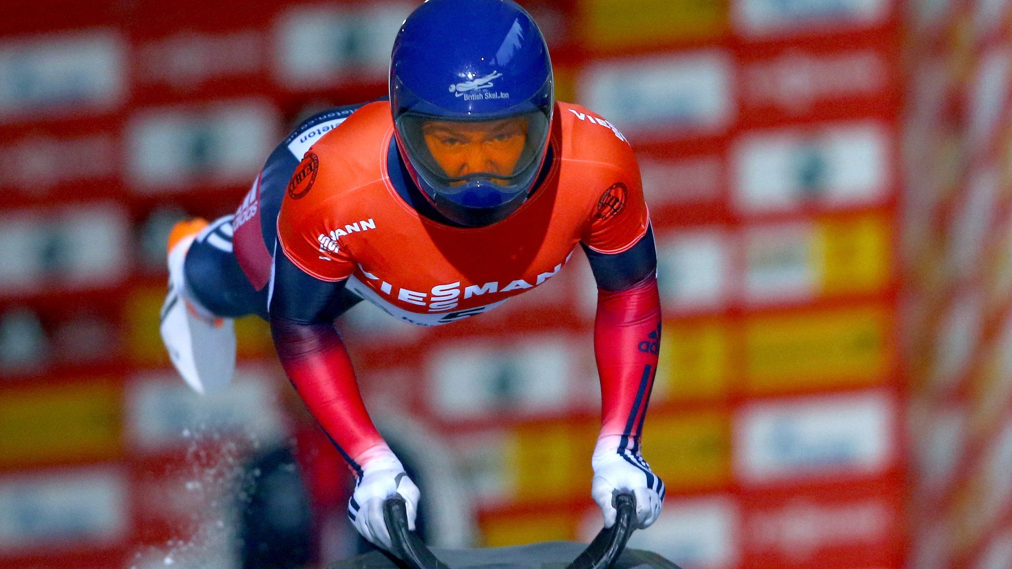 Lizzy Yarnold fourth on skeleton return in World Cup opener - BBC Sport