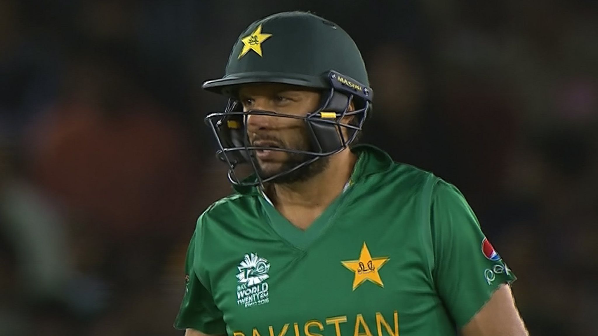 Pakistan cricketer Shahid Afridi criticised for Kashmir comments - BBC News