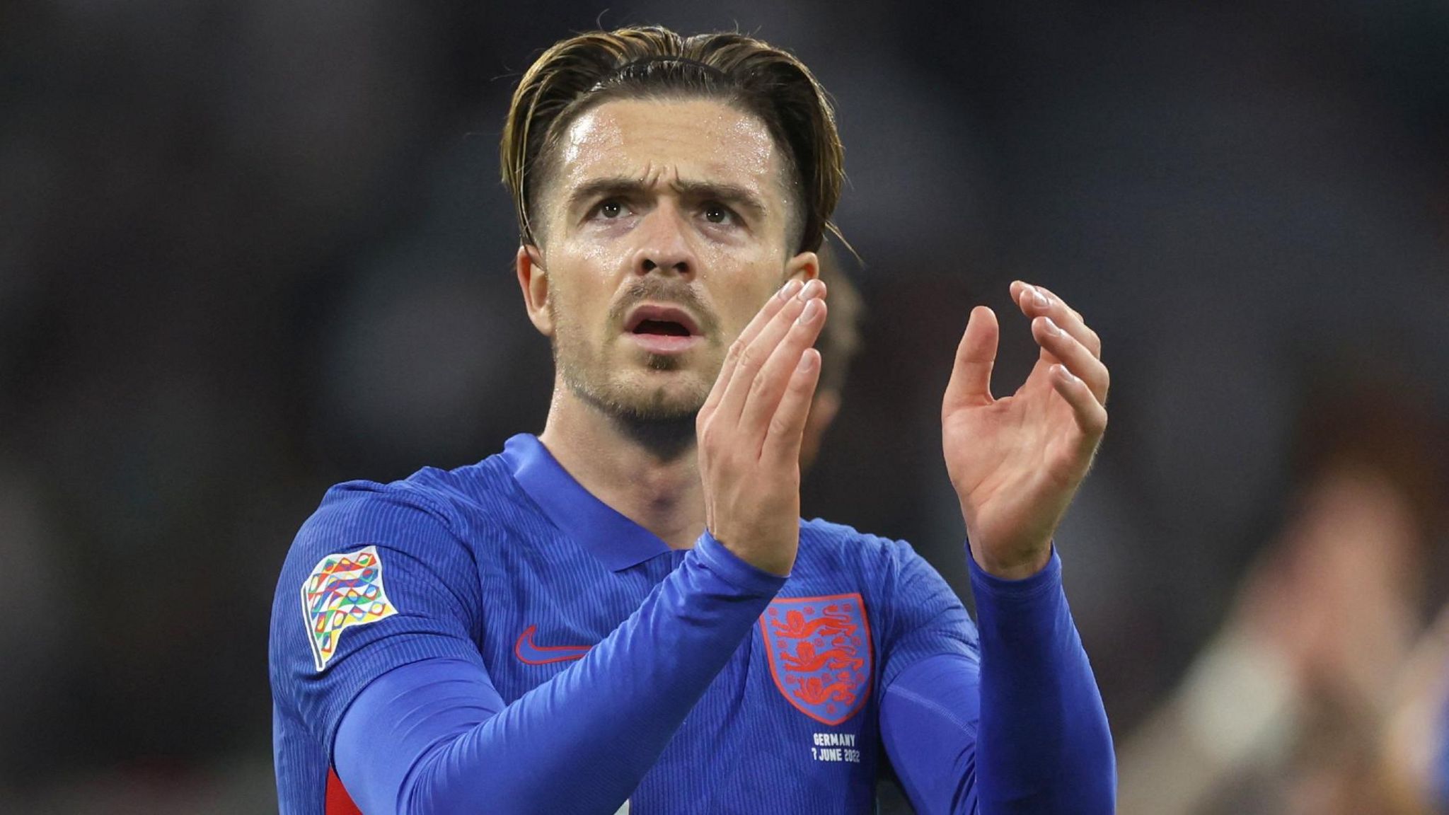 Manchester City: England role 'suits' Grealish - BBC Sport