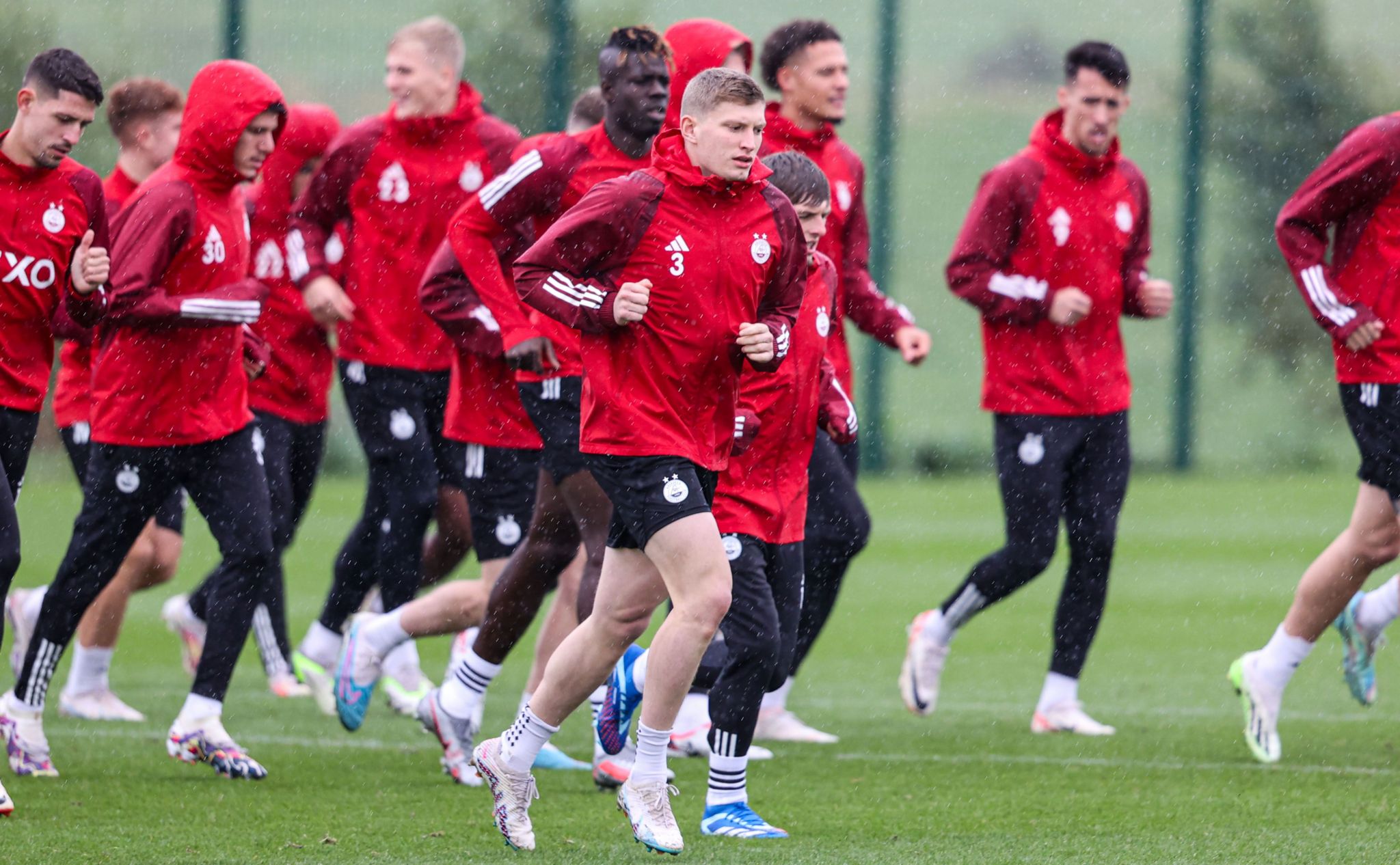 Aberdeen spirits high - BBC Sport