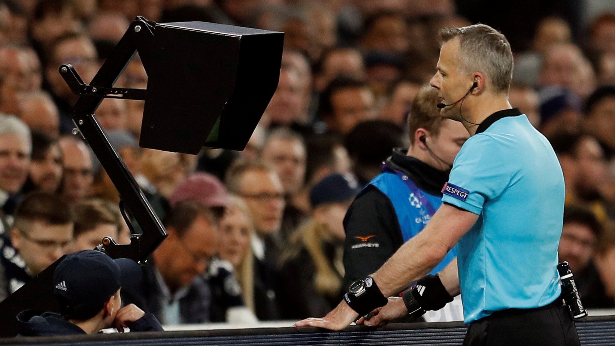 VAR replays to be shown on screens at Premier League matches - BBC Sport
