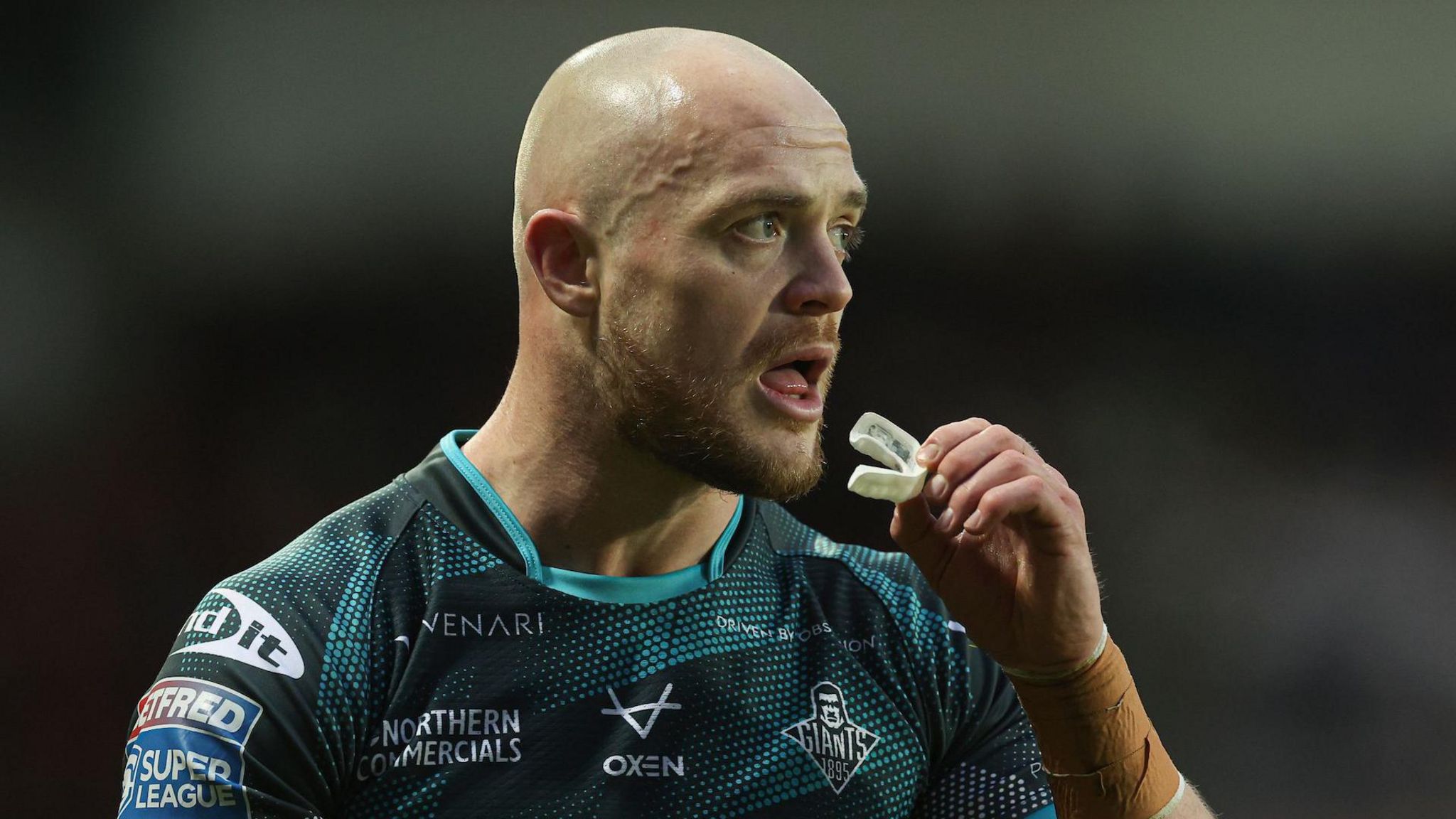 Huddersfield winger Adam Swift out for season due to groin injury - BBC ...