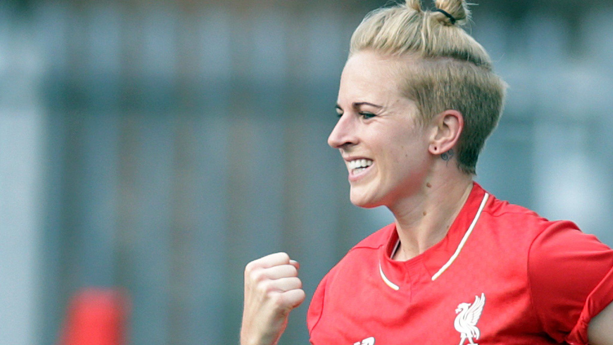 Gemma Bonner: Liverpool 'not panicking' over WSL position - BBC Sport