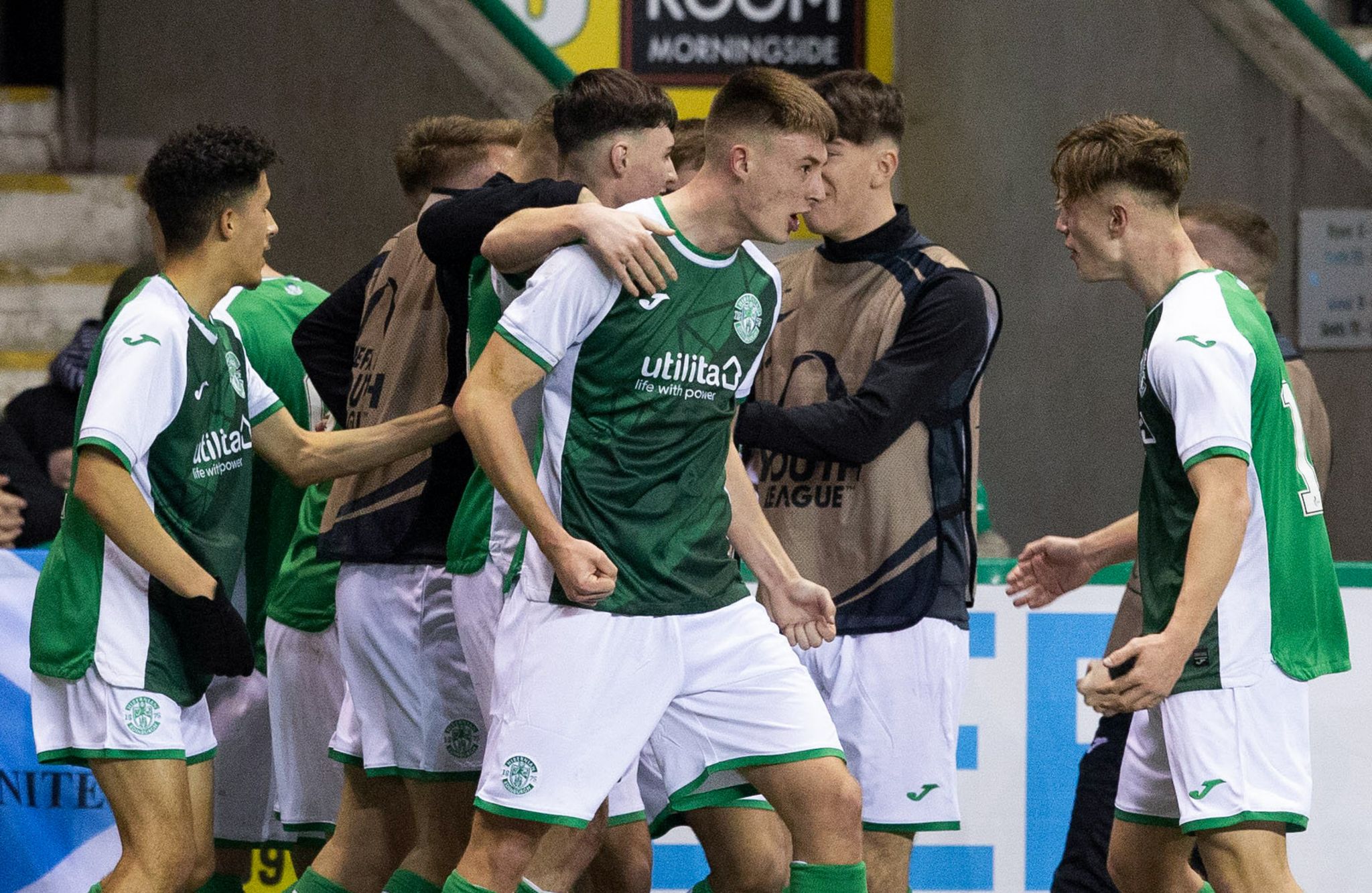 Hibs youngsters 'hold our heads high' after painful Euro exit - BBC Sport