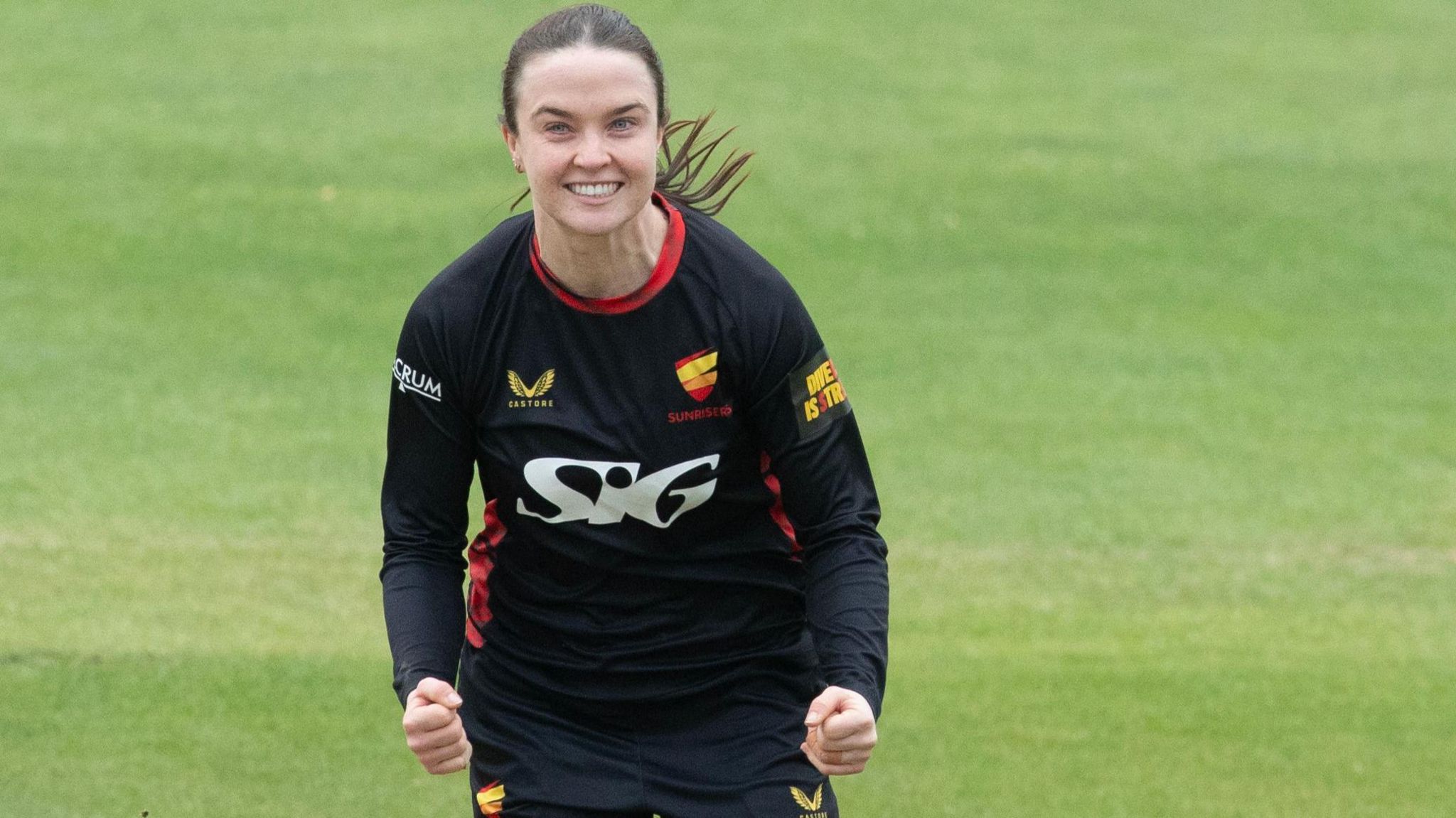 Mady Villiers ready to wait for chance to reclaim England place - BBC Sport