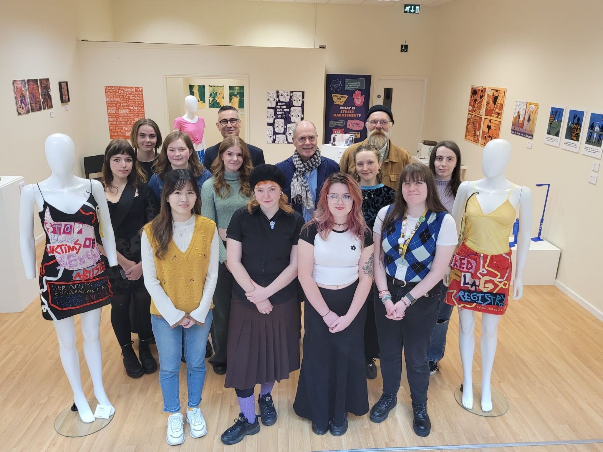 Cambridge: Student artwork about violence against women - BBC News