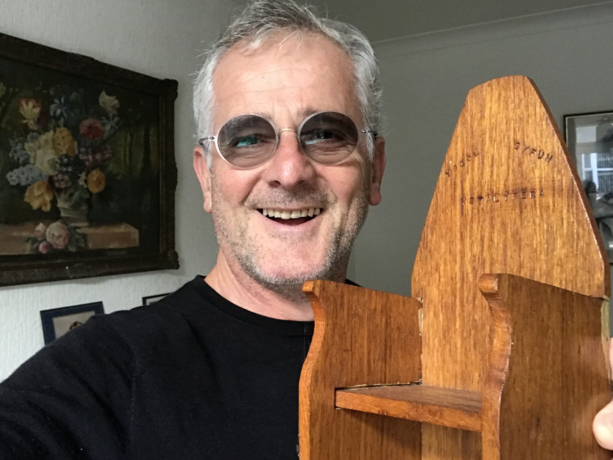 Oriel atgofion: Huw Chiswell - BBC Cymru Fyw