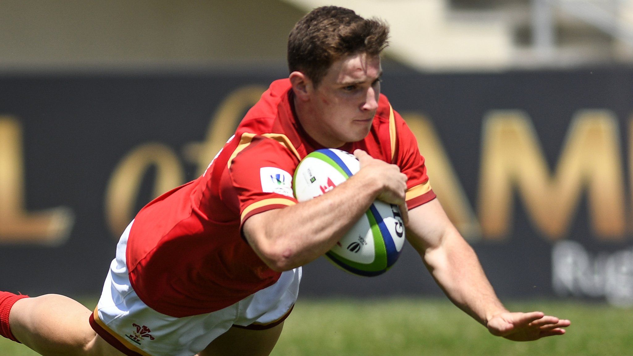 World Rugby Under-20 Championship: Wales 25-24 Italy - BBC Sport