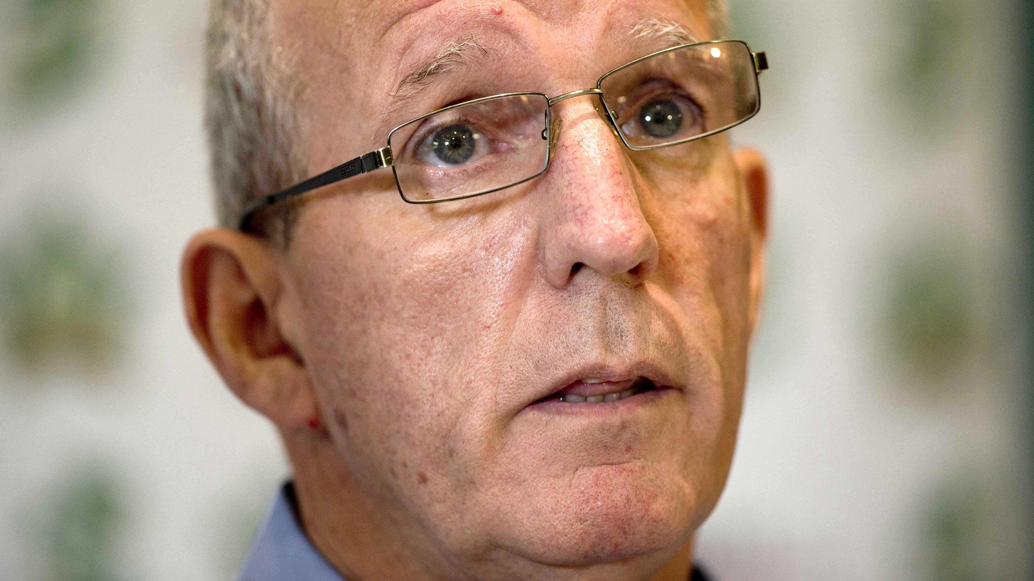 Bobby Storey: Storey cremation report 'to cost about £50k' - BBC News