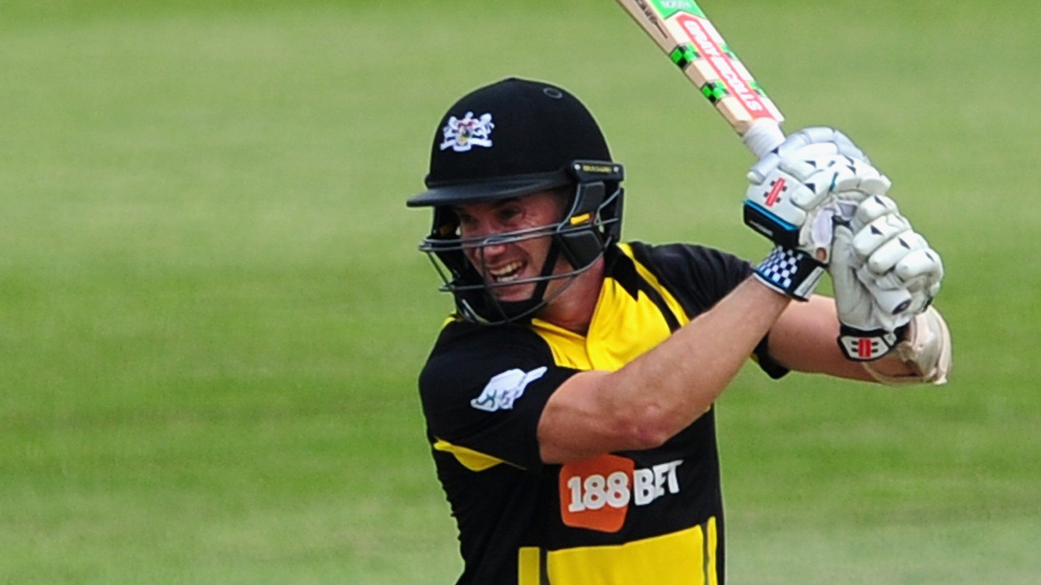 Gareth Roderick: Broken finger sidelines Gloucestershire captain for ...