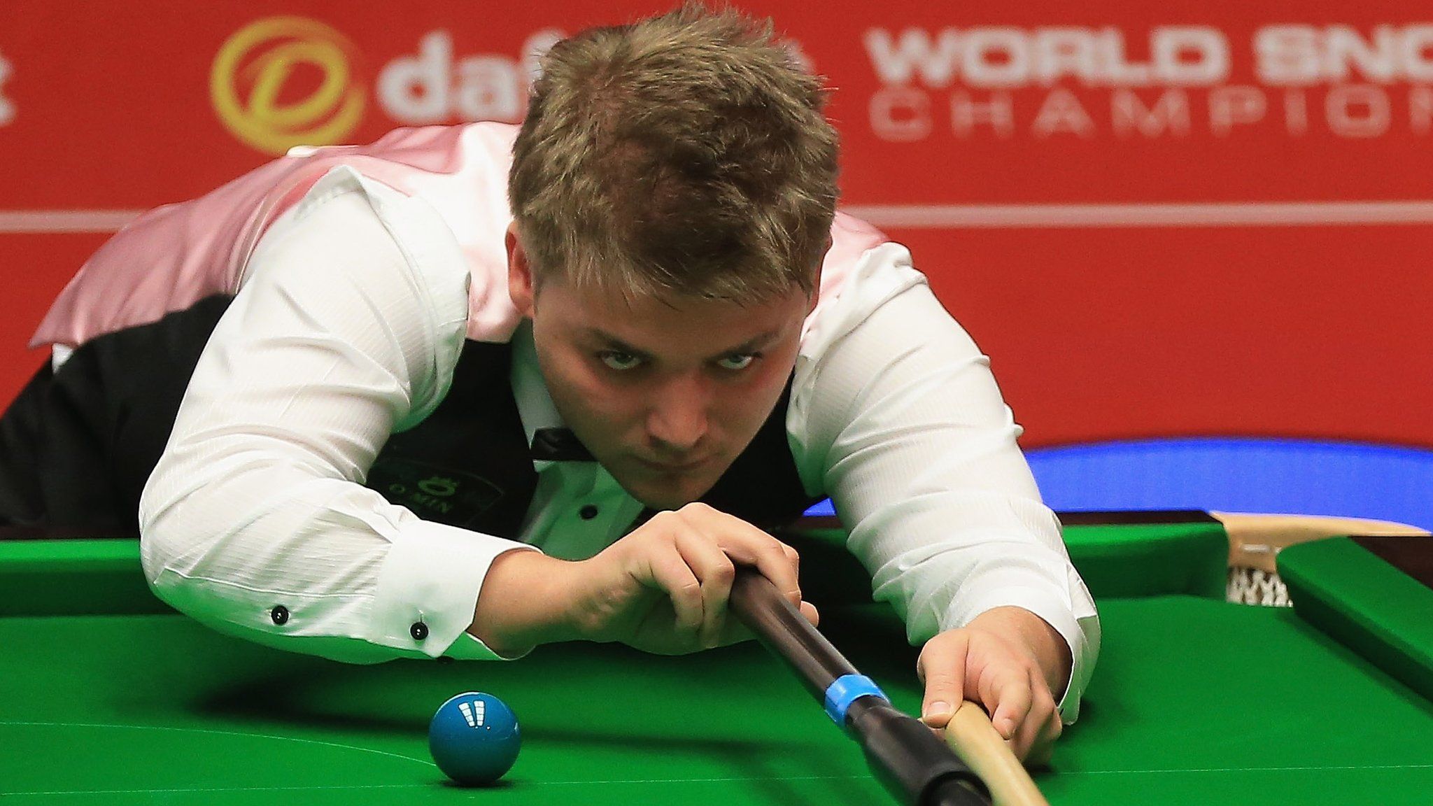 World Snooker Championships: Williams plays down chances - BBC Sport