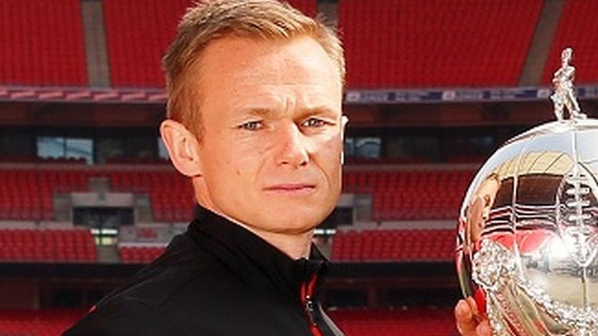 Wrexham release nine players including captain Rob Evans - BBC Sport