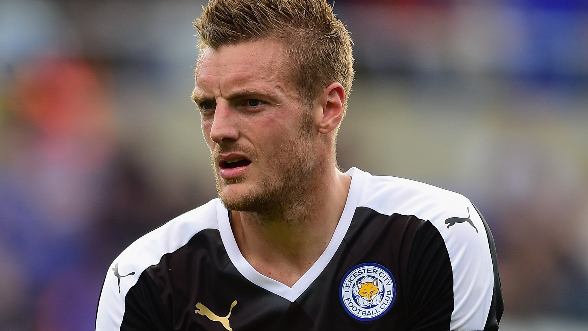 Leicester City fan to name daughter after Jamie Vardy - BBC News
