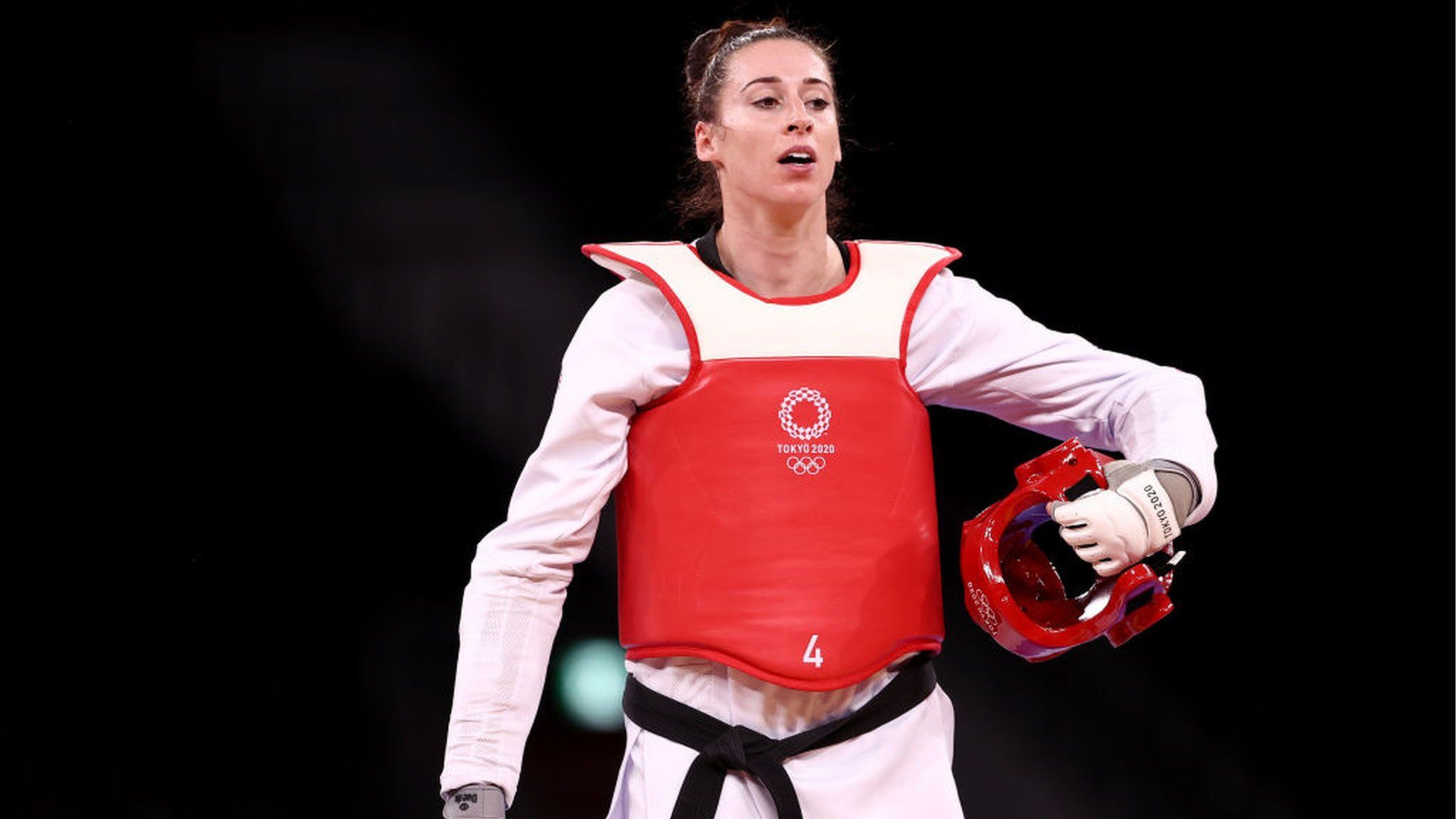 Exhibition celebrates 'long history' of Manx Olympians - BBC News