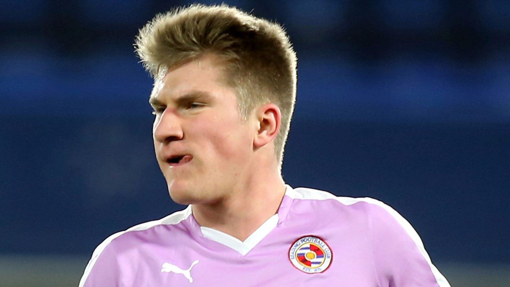 Lewis Walters: Barrow sign Nottingham Forest forward on loan - BBC Sport