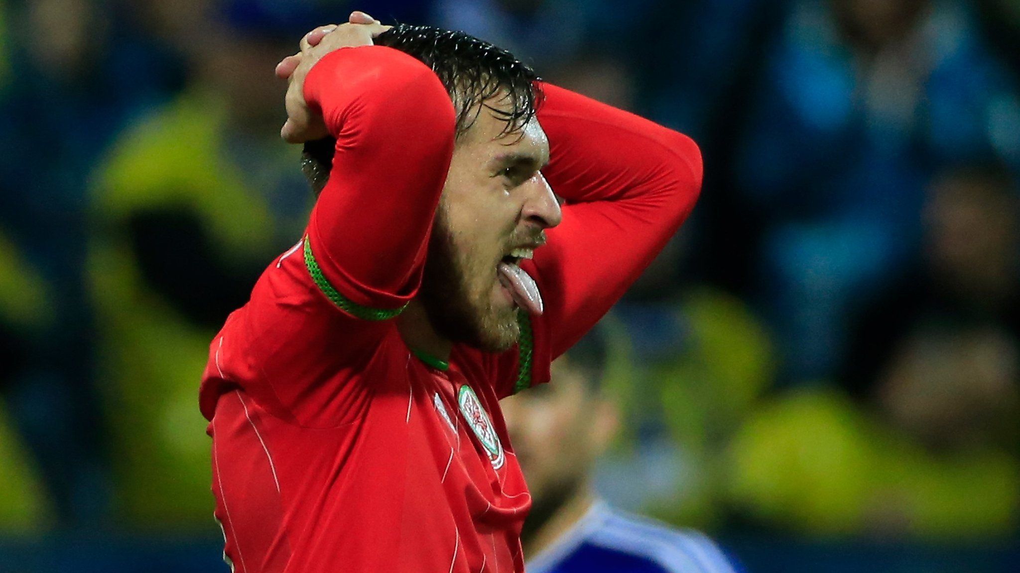 Newport County: O'Sullivan and Barnum-Bobb extend loan deals - BBC Sport