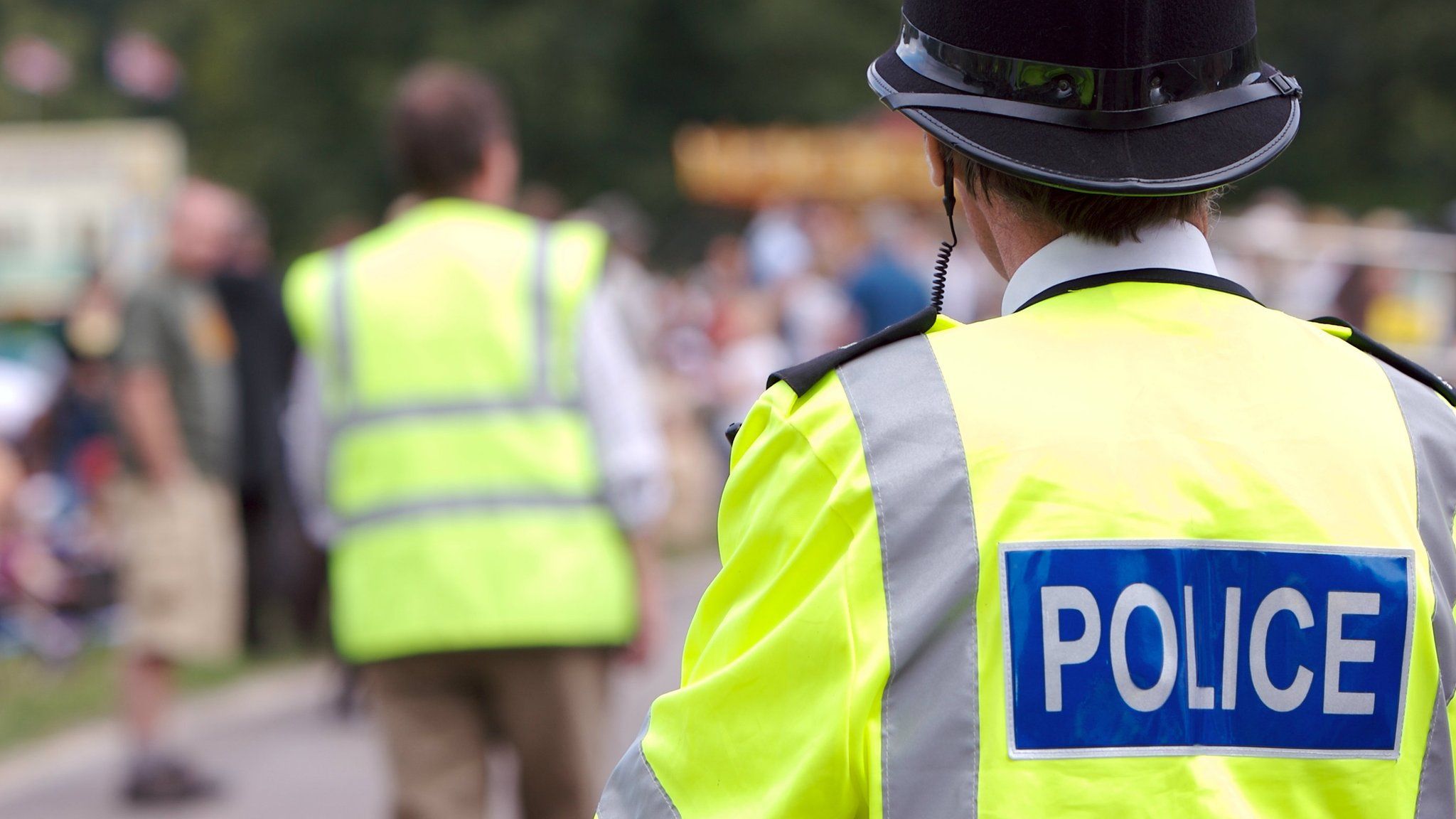 Thousands of police on the beat without current background checks - BBC ...