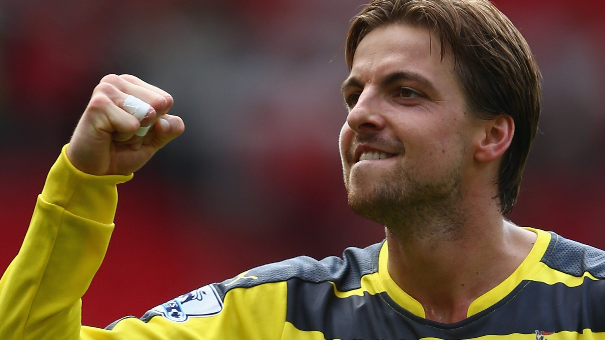 Tim Krul: Brighton sign Newcastle goalkeeper on one-year deal - BBC Sport
