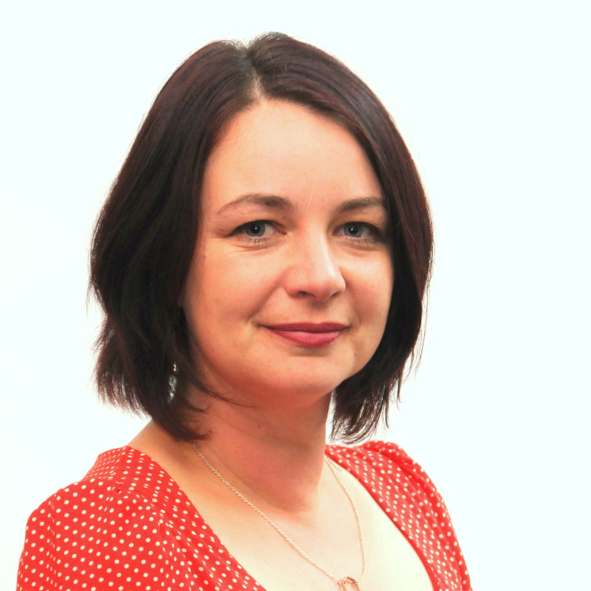 Top Labour councillor quits ahead of Exeter elections - BBC News