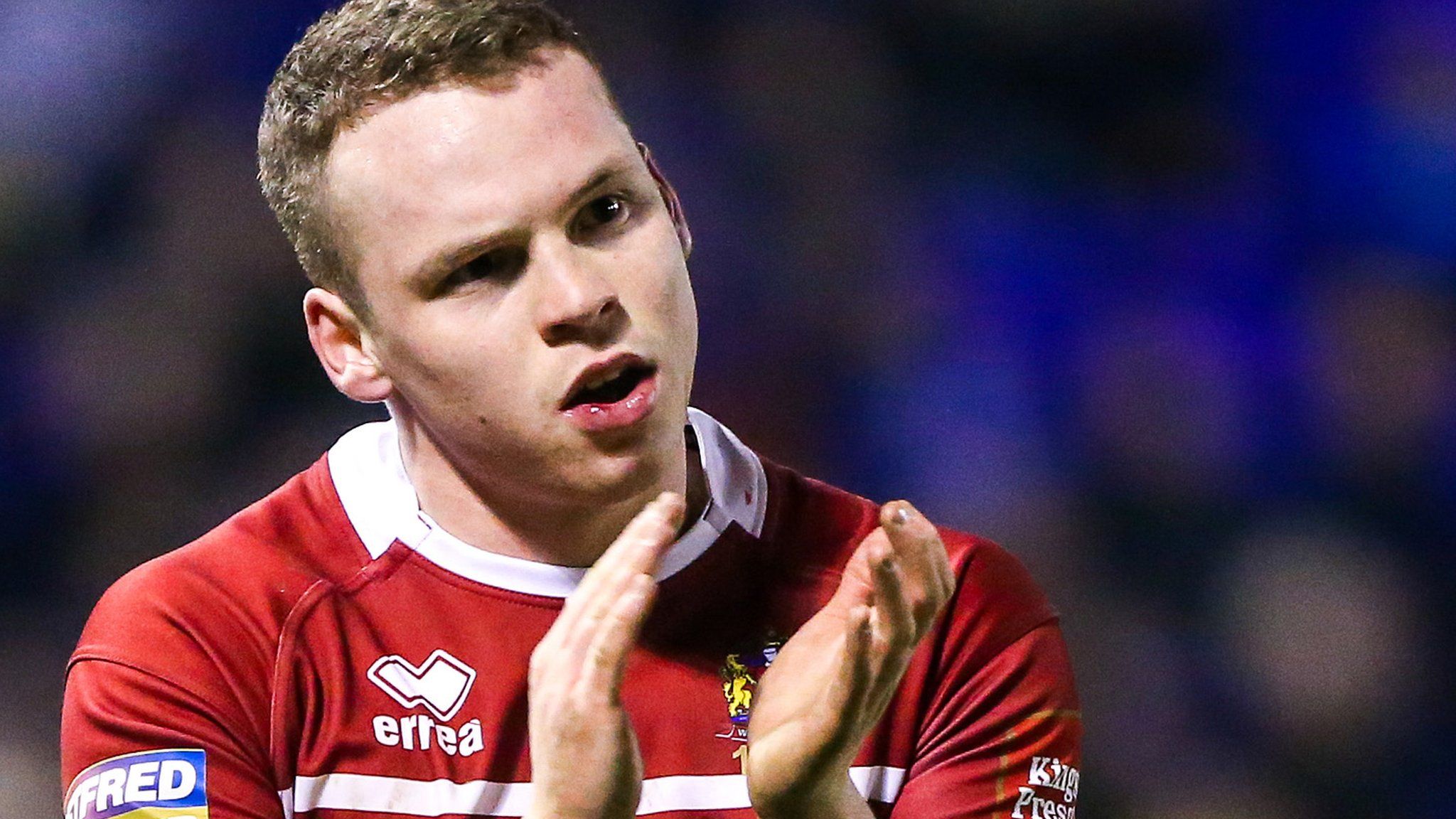 Wigan Warriors: Liam Marshall and Tom Davies sign new contracts - BBC Sport