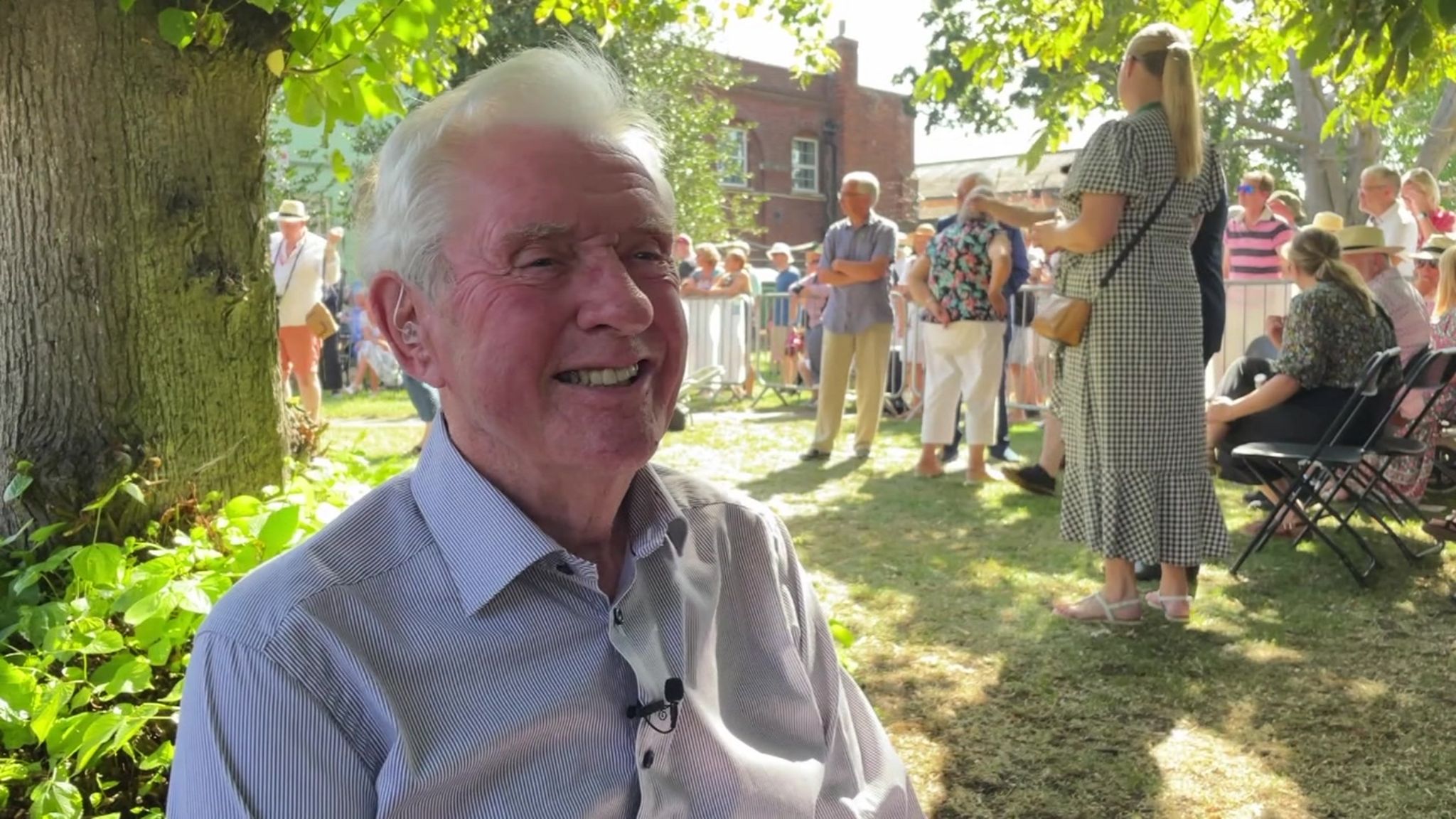 Agatha Christie: Lifting the veil on the Queen of Crime - BBC News