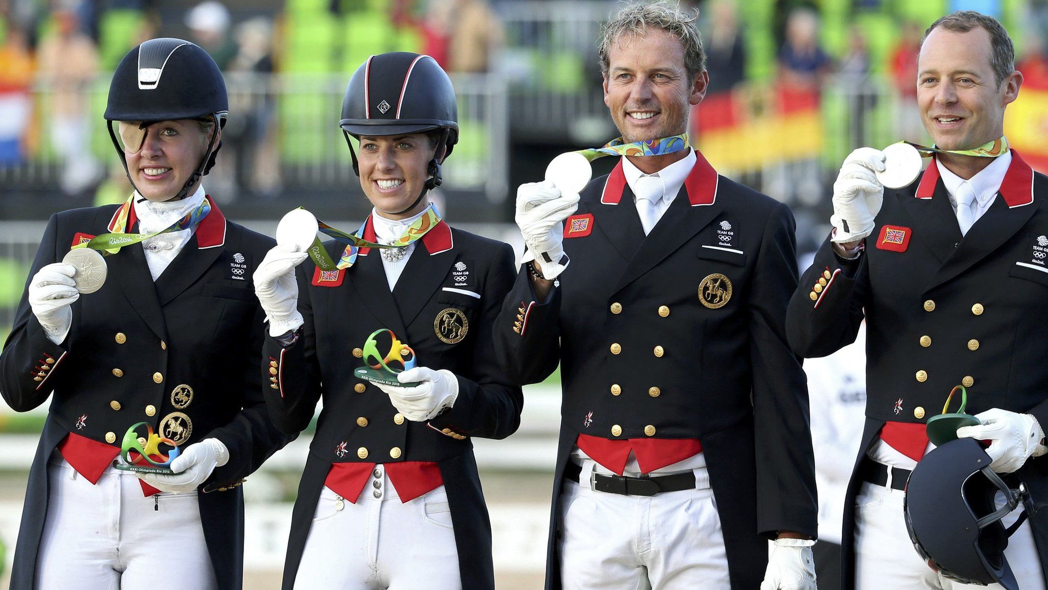 Rio Olympics 2016: Charlotte Dujardin wins third Olympic gold with ...