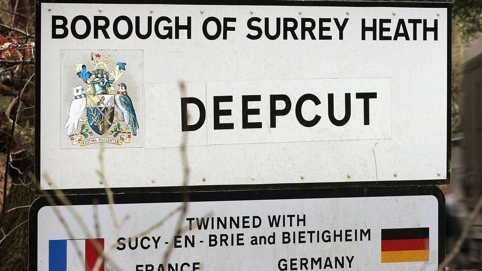 Deepcut: Liberty calls for public inquiry into barracks abuse - BBC News