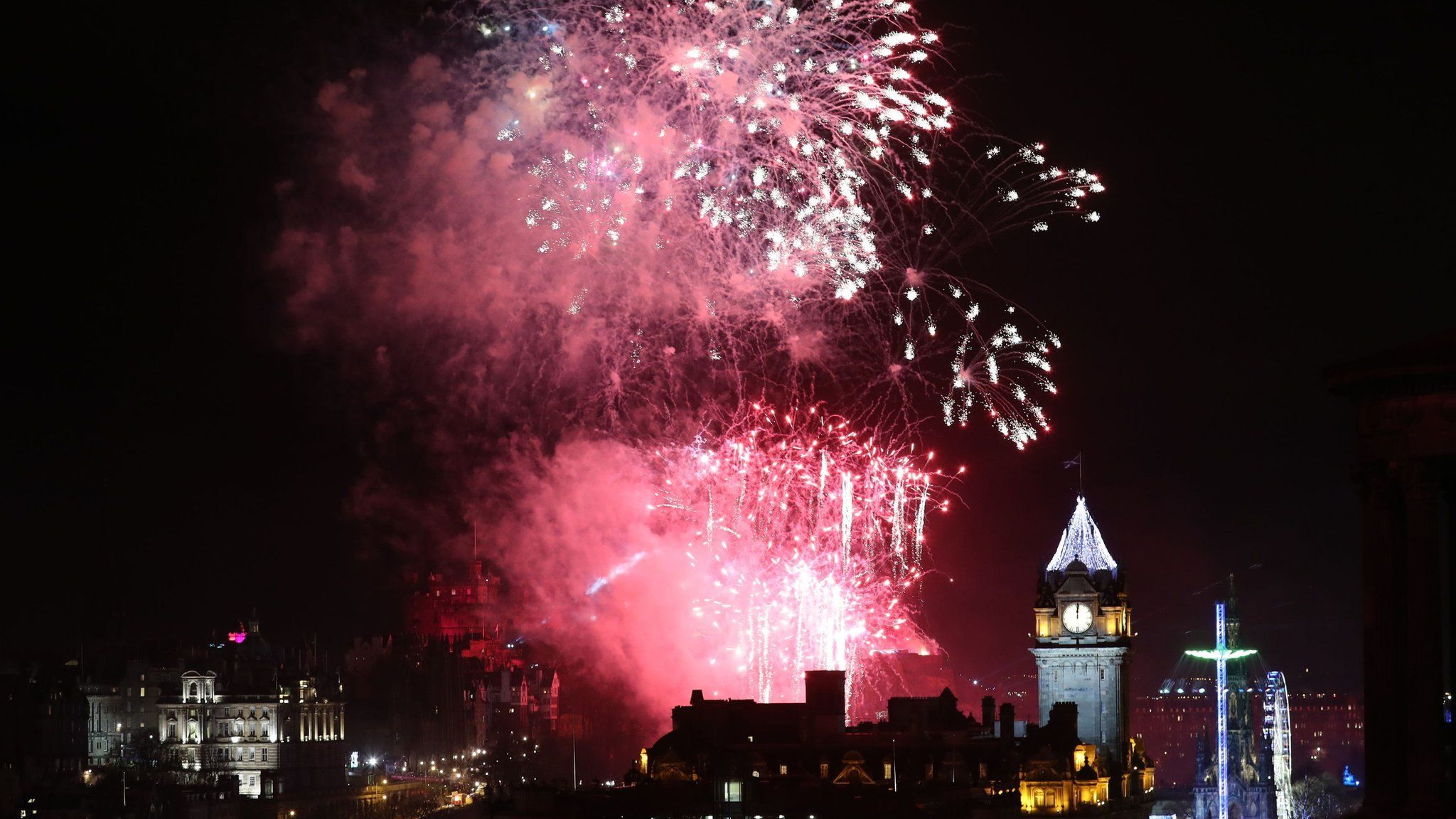 Edinburgh Hogmanay was major success, say organisers - BBC News