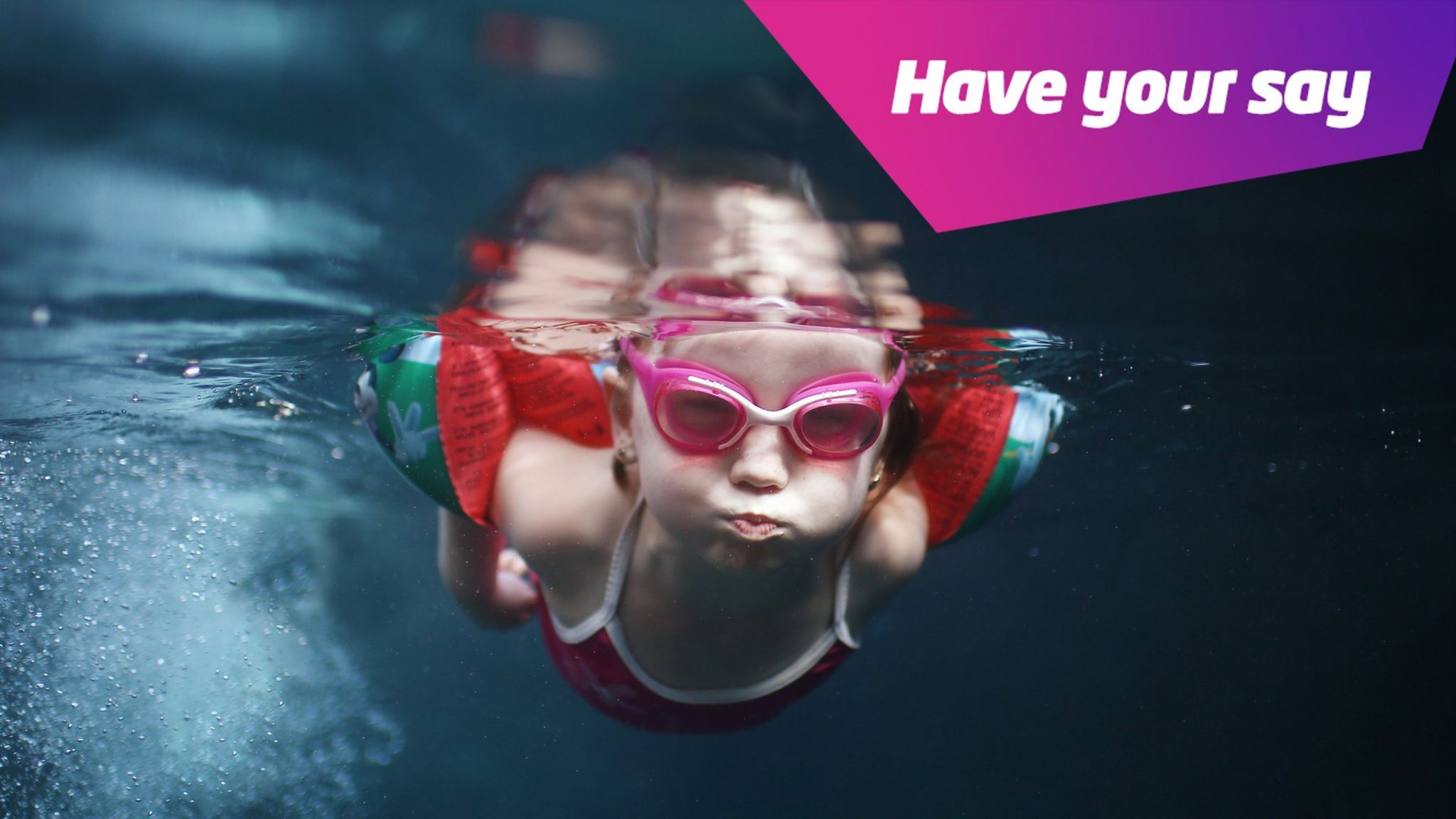 Pop-up pools brought to primary schools to teach swimming - BBC News
