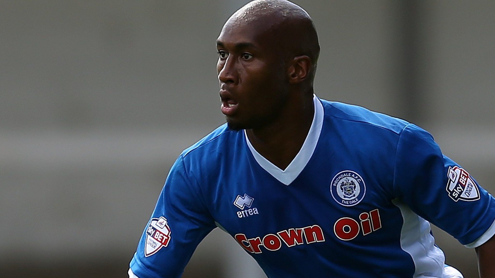 Jim McNulty: Rochdale defender agrees new contract until 2018 - BBC Sport