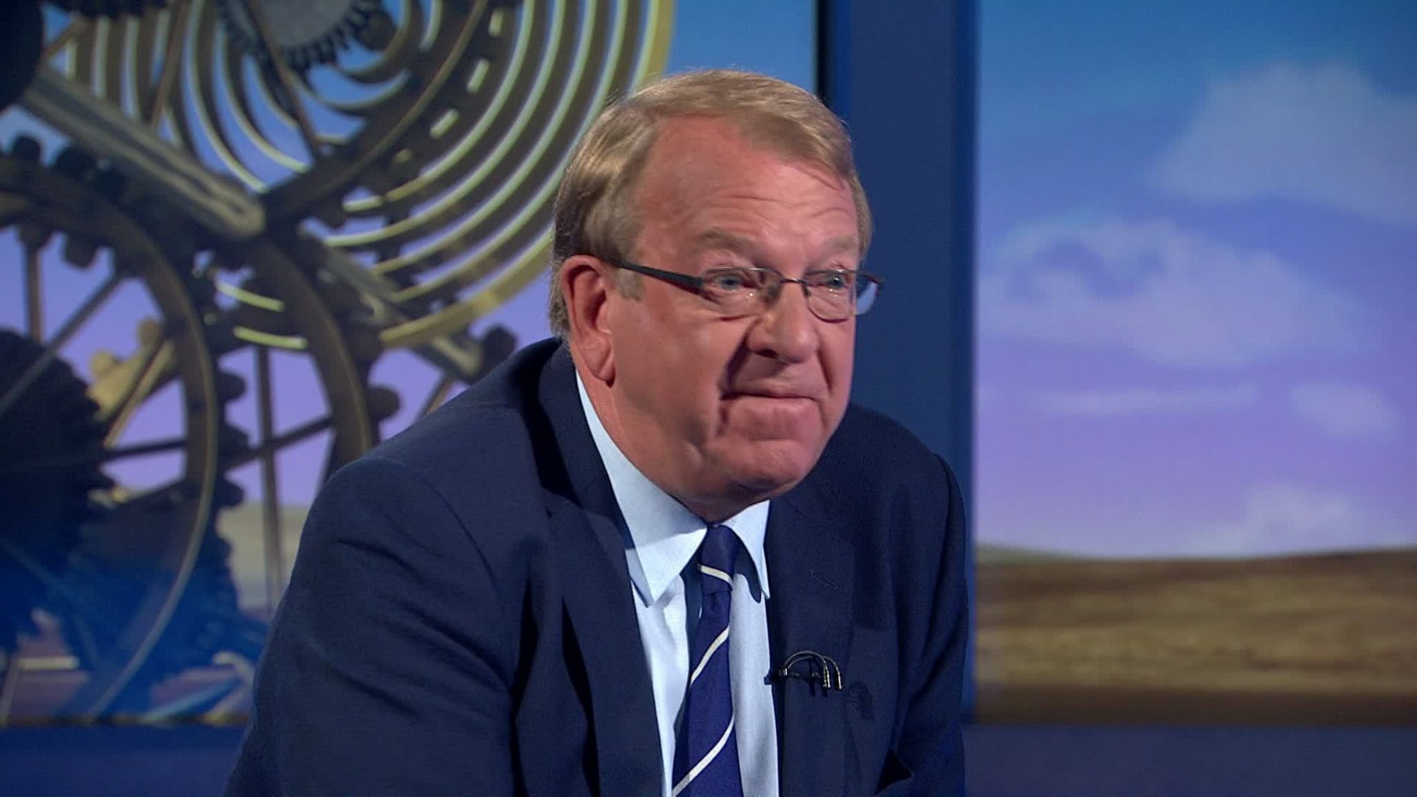 Former Tory MEP Struan Stevenson warns of Brexit farm 'meltdown' - BBC News