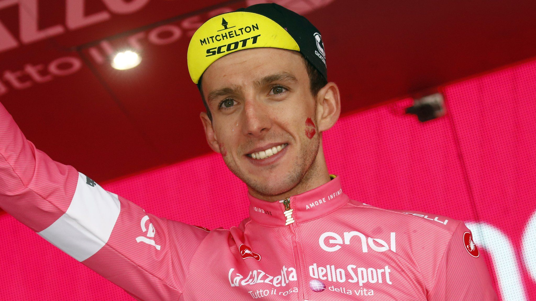 Giro d'Italia: Sam Bennett wins stage as Simon Yates retains lead - BBC ...