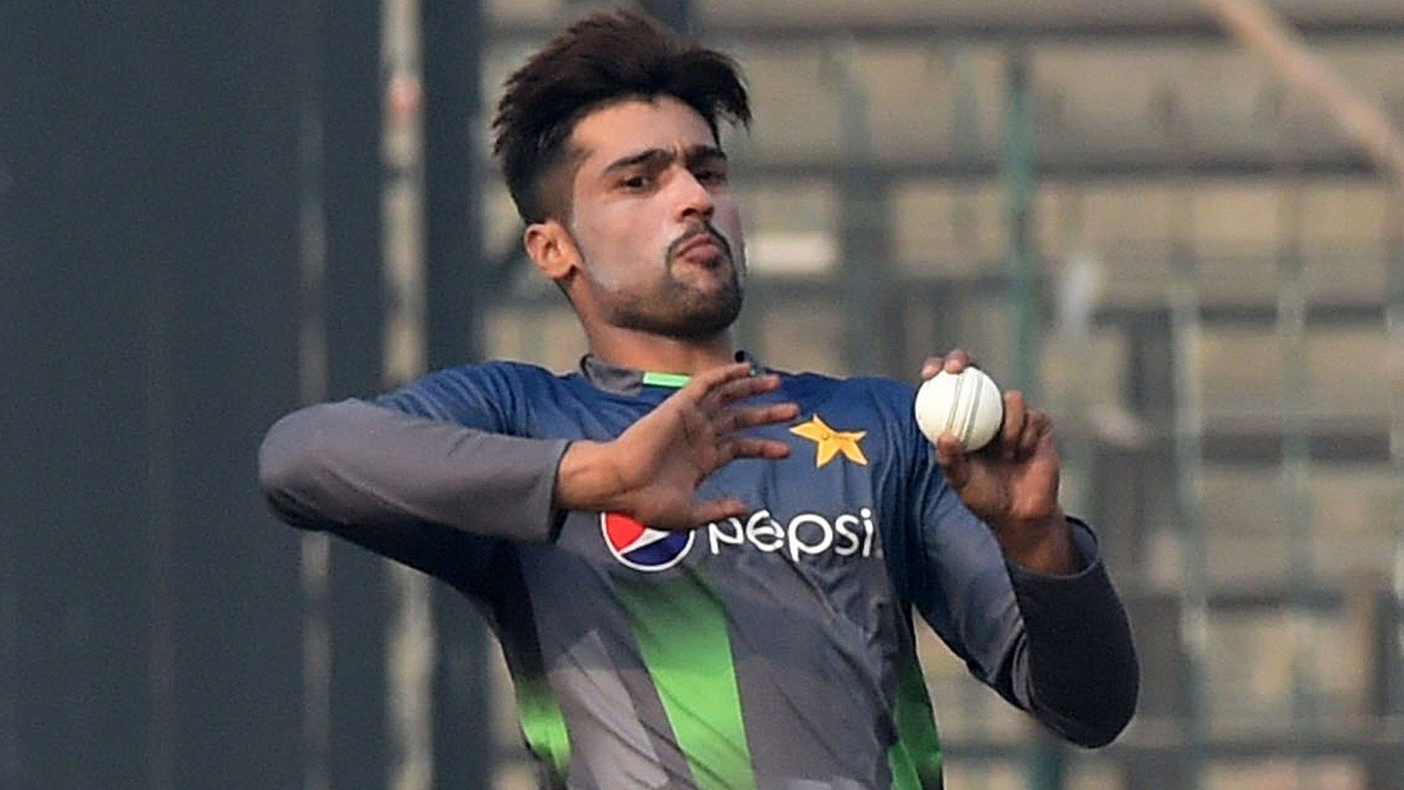 Mohammad Amir named in Pakistan squad for Test series in England - BBC ...