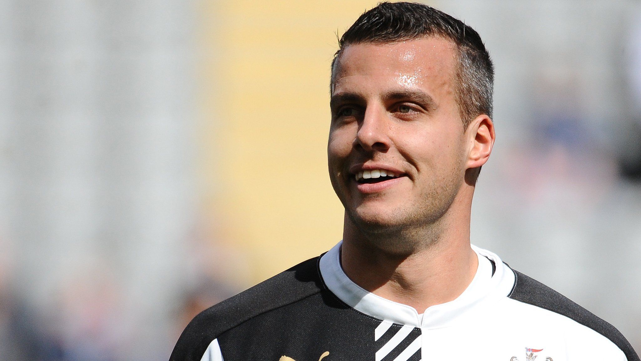 Steven Taylor: Ex-Newcastle United defender completes Ipswich Town move ...