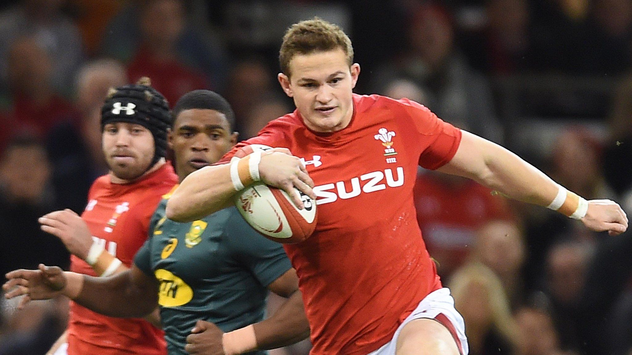 Hallam Amos: Wales wing expecting 'brilliant' Commonwealth experience ...