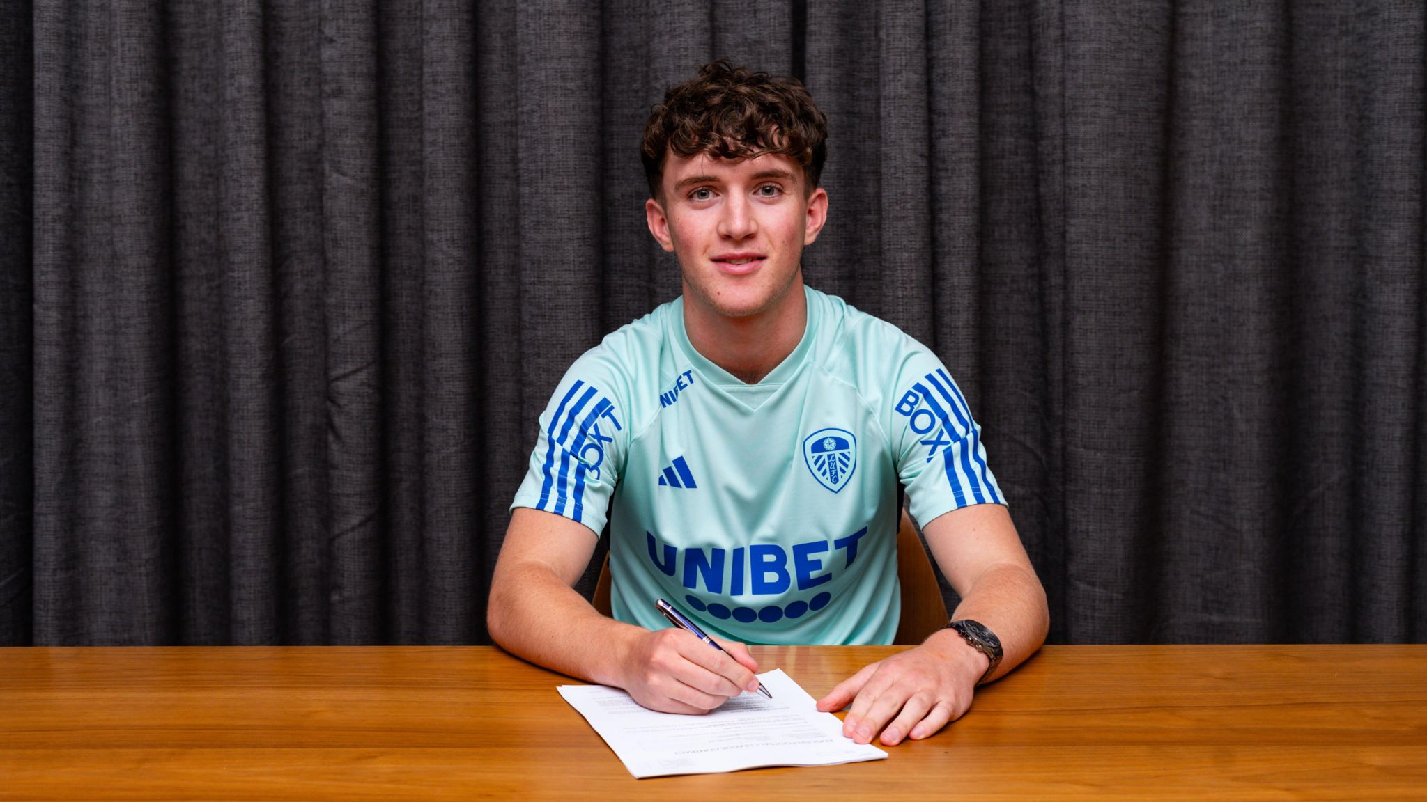 Leeds United news: Marley Wilson, Dan Toulson, Joe Snowdon sign new ...