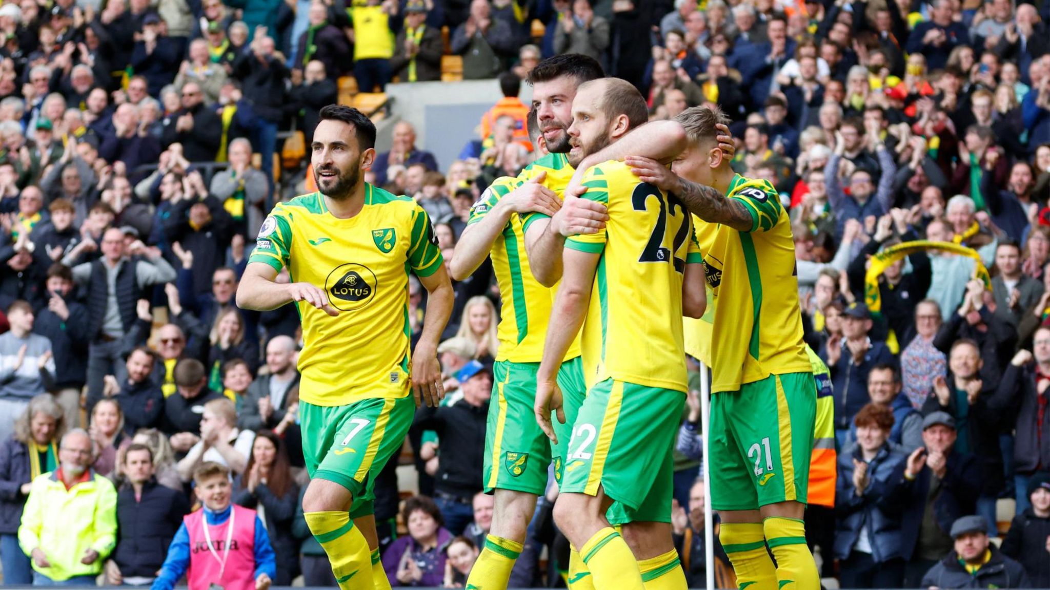 Norwich talking point: Credit where credit's due for home win - BBC Sport