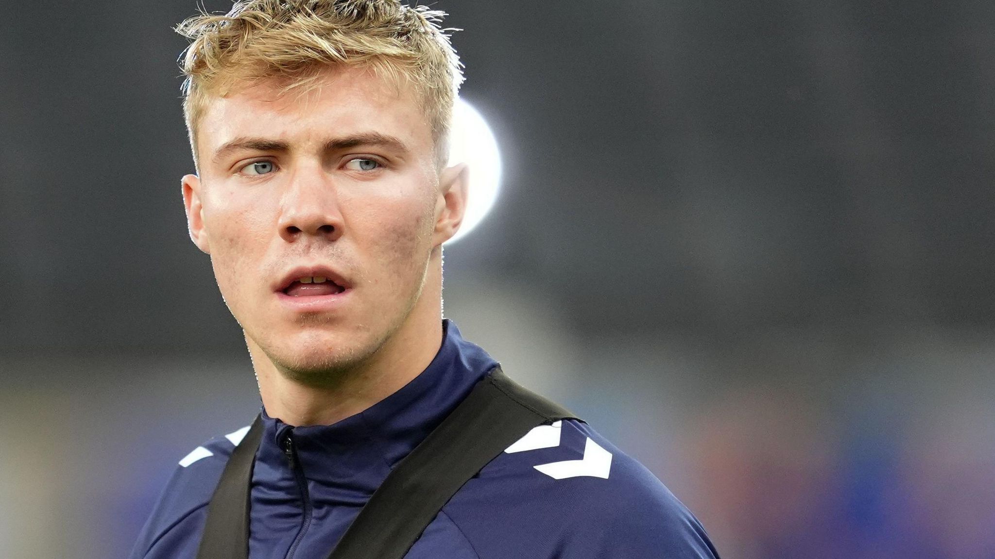 Man Utd news: Rasmus Hojlund backed to end Denmark goal drought - BBC Sport