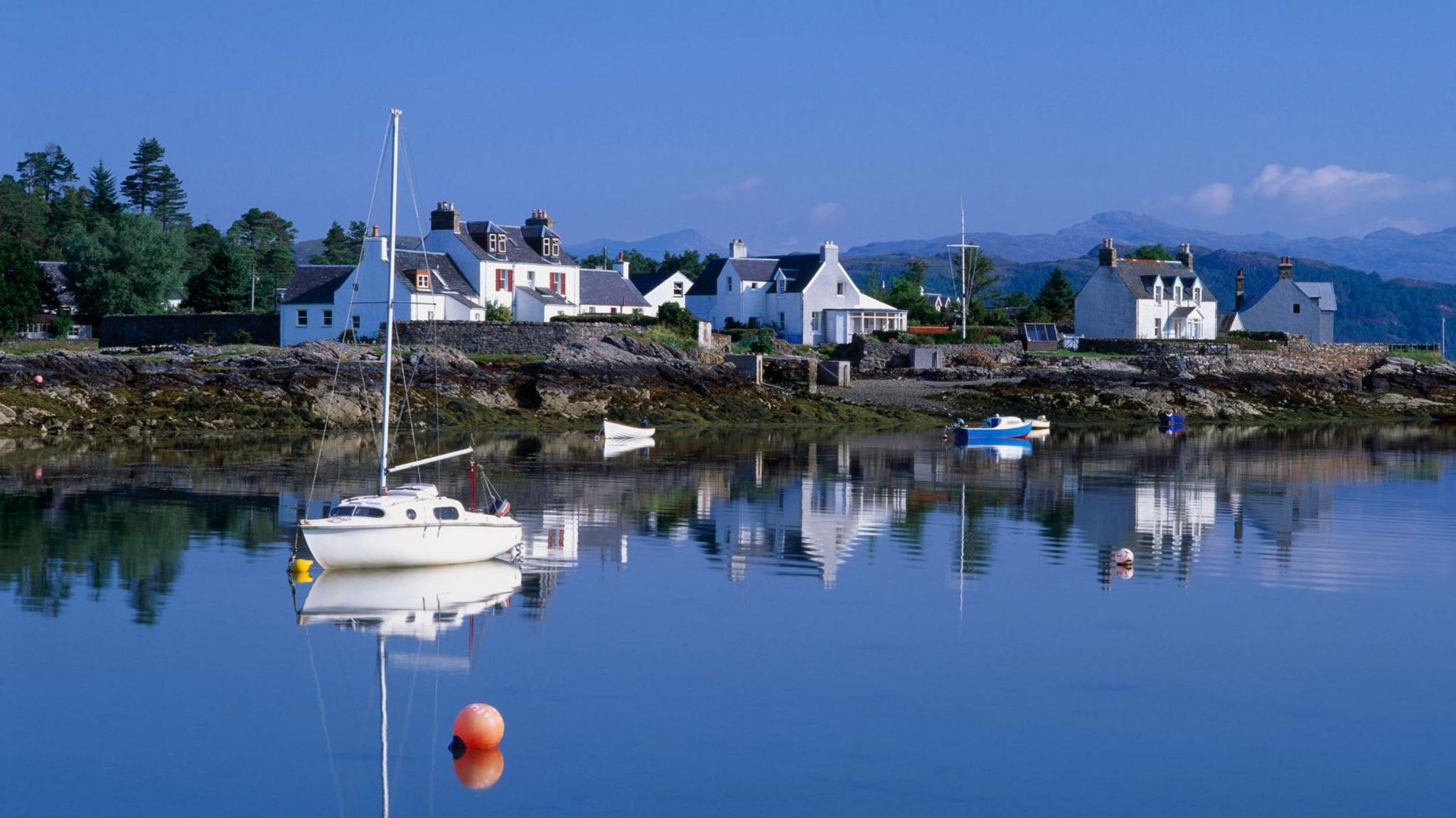 Smachd nas teinne mu àitichean-fuirich ga iarraidh sa Phloc ...