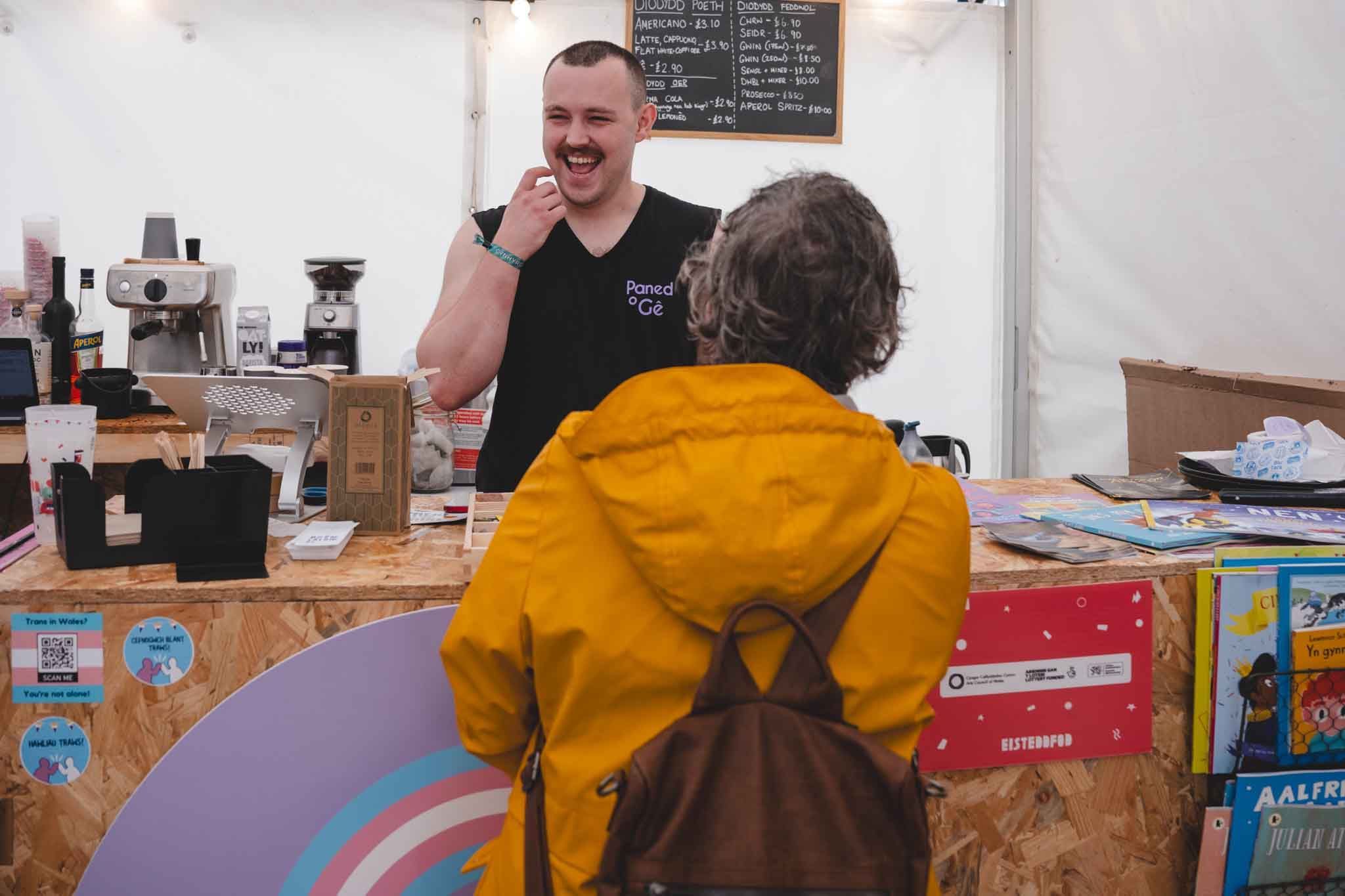 Lluniau: Sadwrn olaf yr Eisteddfod - BBC Cymru Fyw