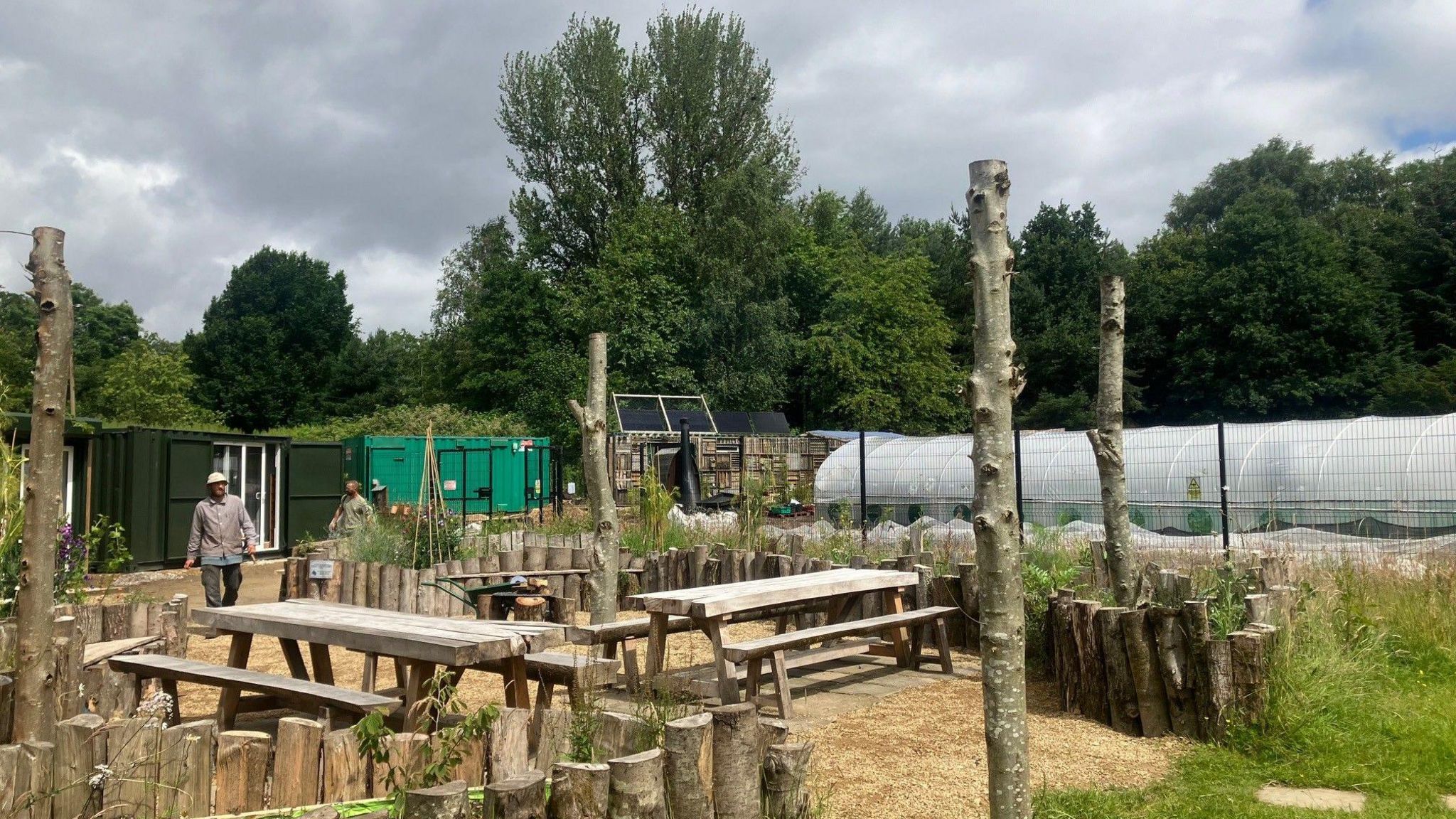 Visitors centre planned for UK's largest urban farm - BBC News