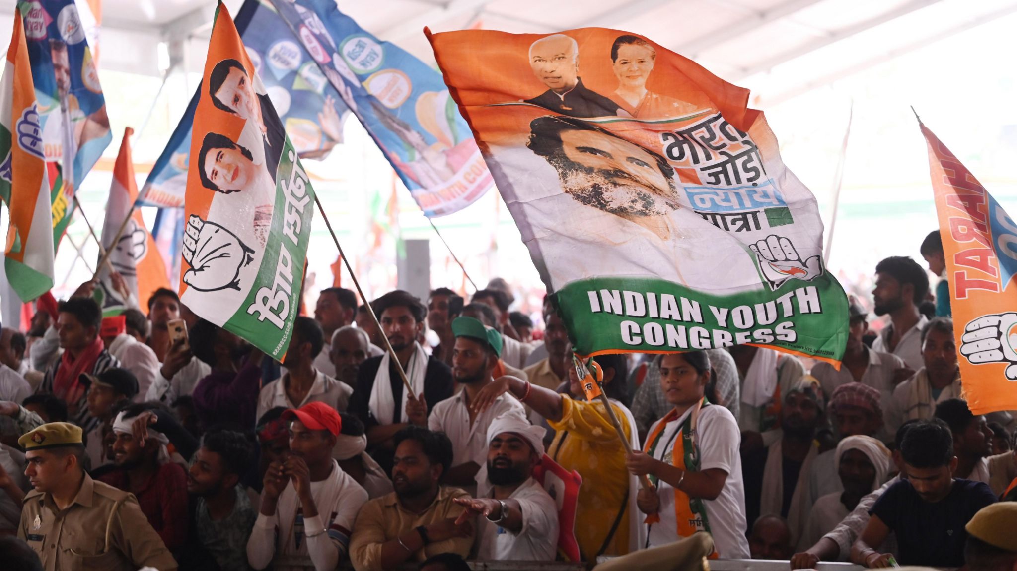 India election 2024: How Modi's rivals came back from the brink - BBC News