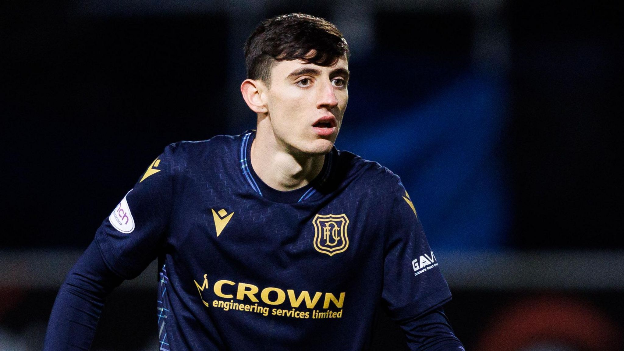 Dundee confirm Reilly loan - BBC Sport