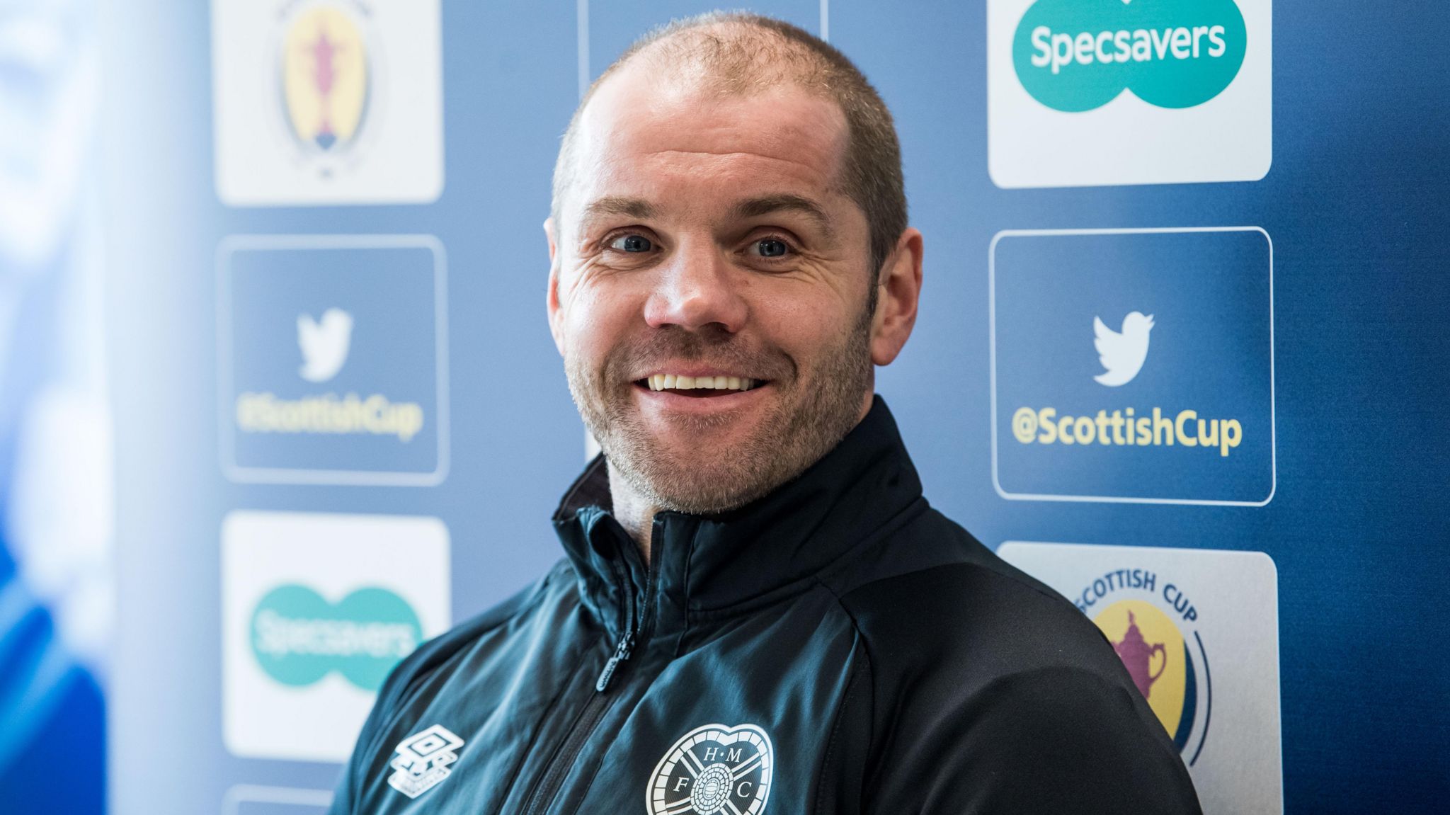 Neilson on Smith, Devlin & Shankland's absence - BBC Sport
