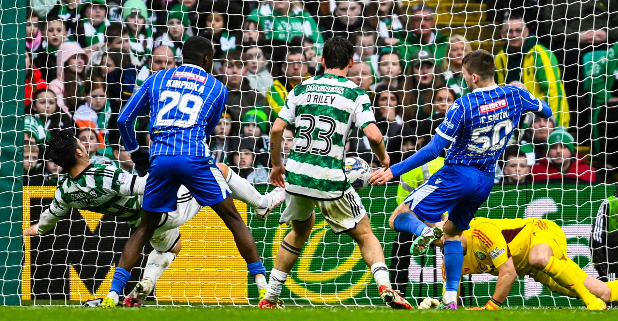 Smith 'had to make an impact' for Levein - BBC Sport