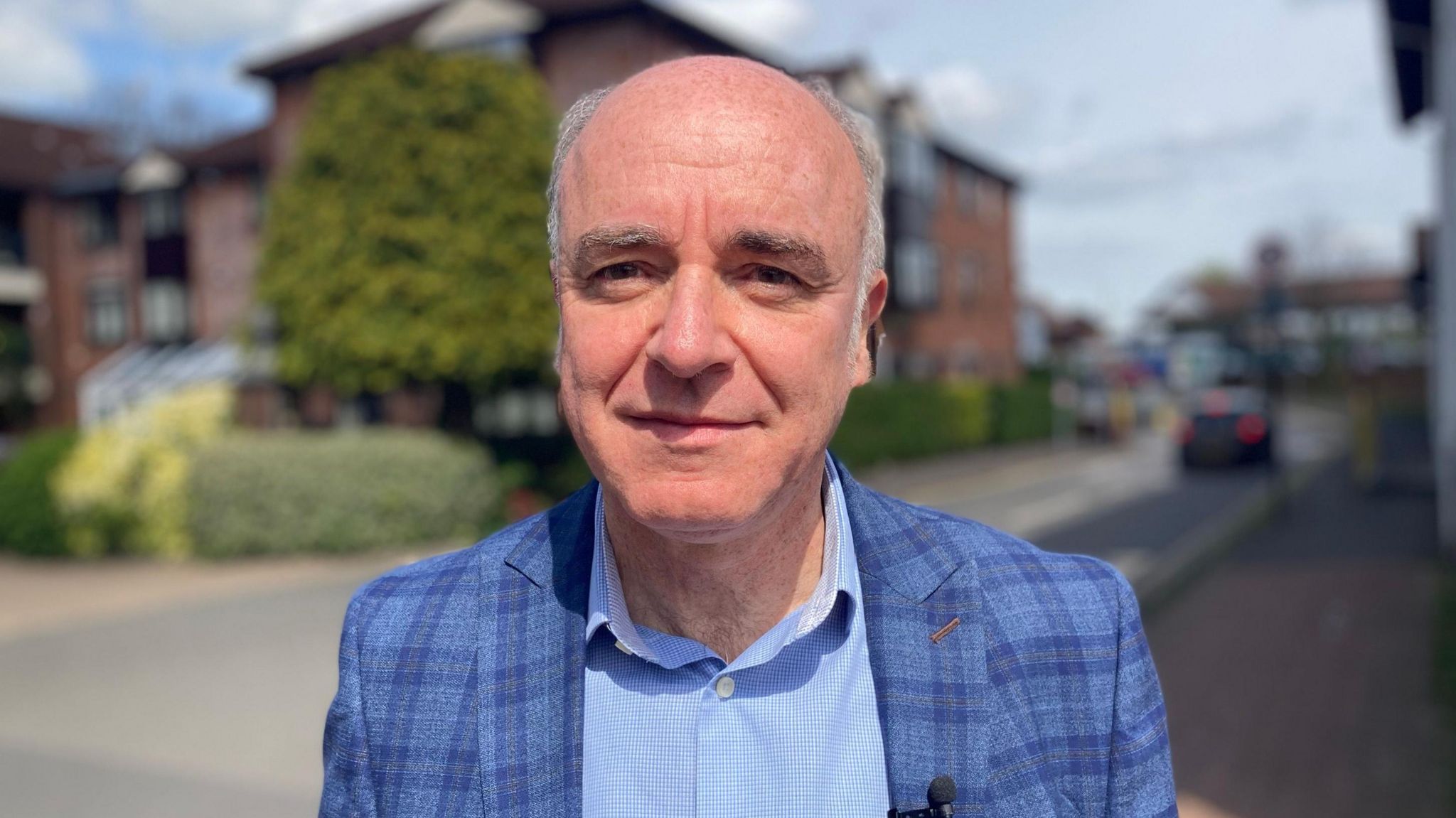 Surrey voters and candidates speak ahead of local elections - BBC News