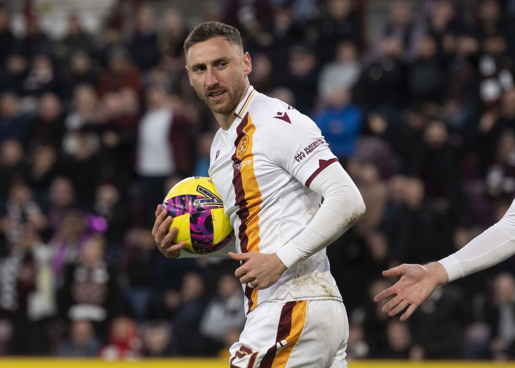 Where was Moult in Motherwell defeat? - BBC Sport