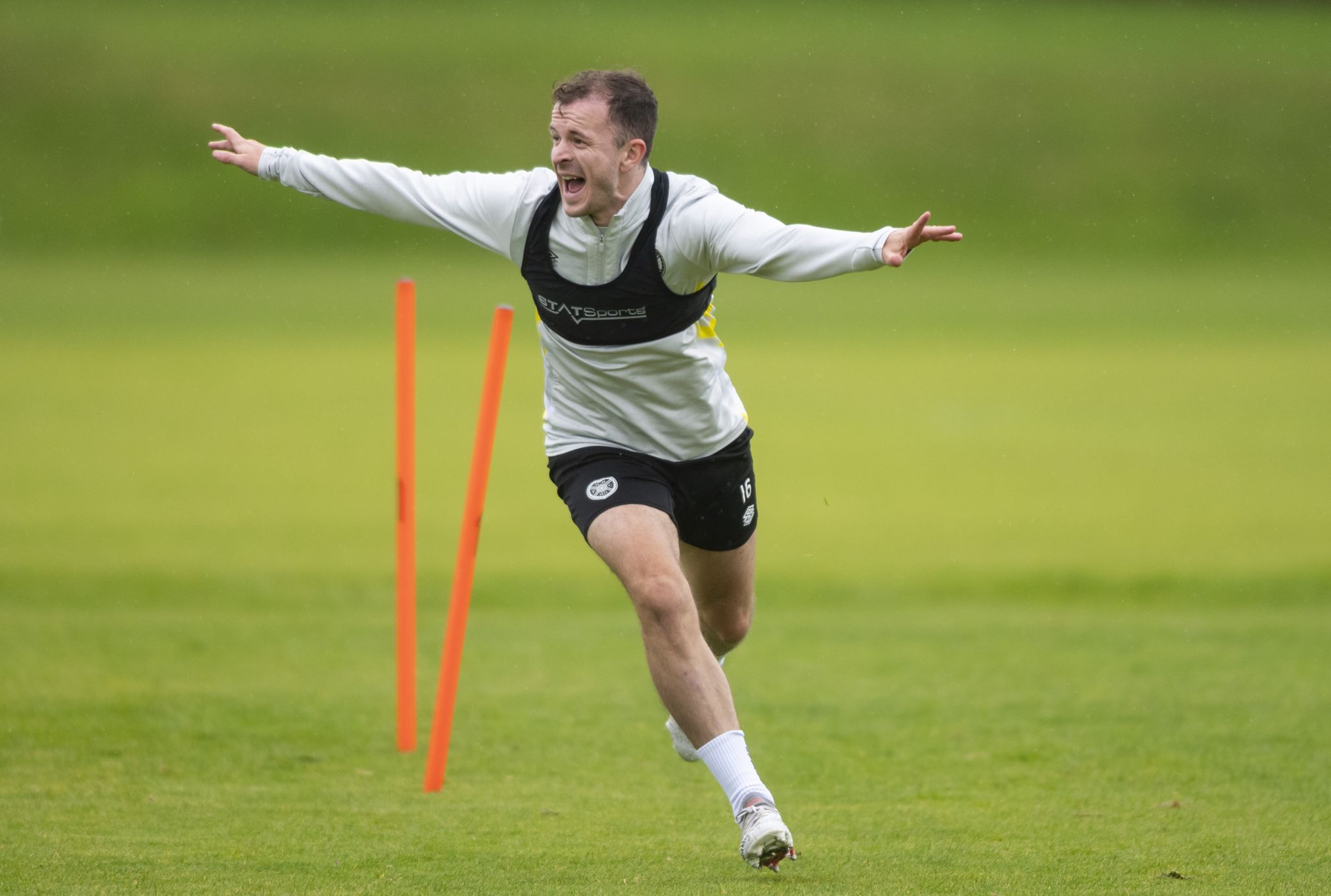 Halliday relishing visit of Serie A giants Fiorentina - BBC Sport